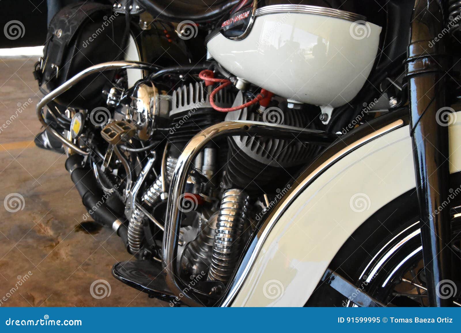 Engine restored editorial image. Image of restored, vehicle - 91599995