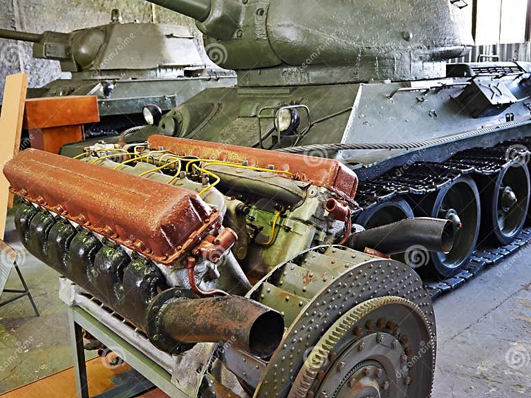 Engine of tank T-34 editorial photography. Image of indoors - 51695582