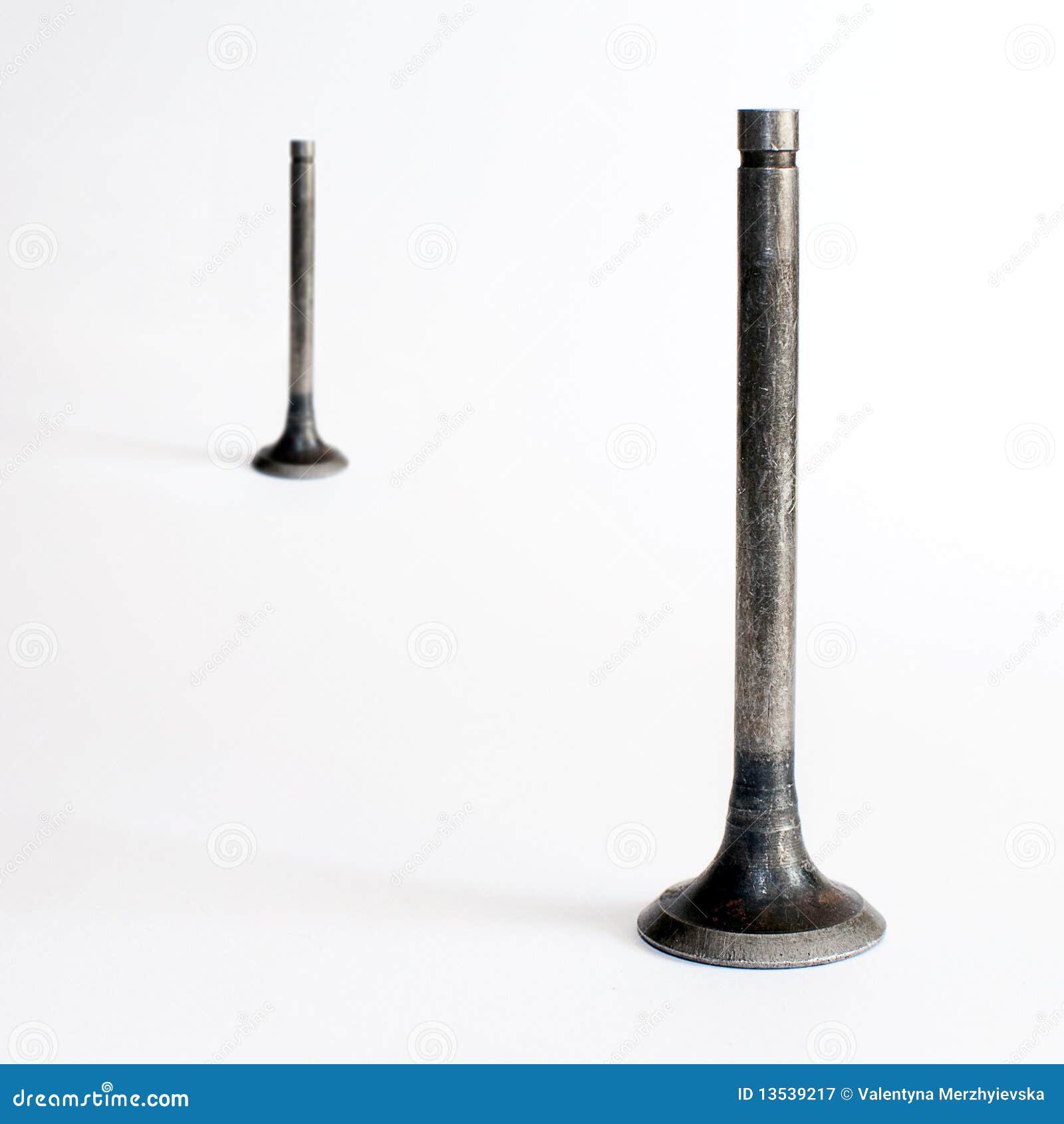 Engine valves stock image. Image of valve, inlet, engine - 13539217