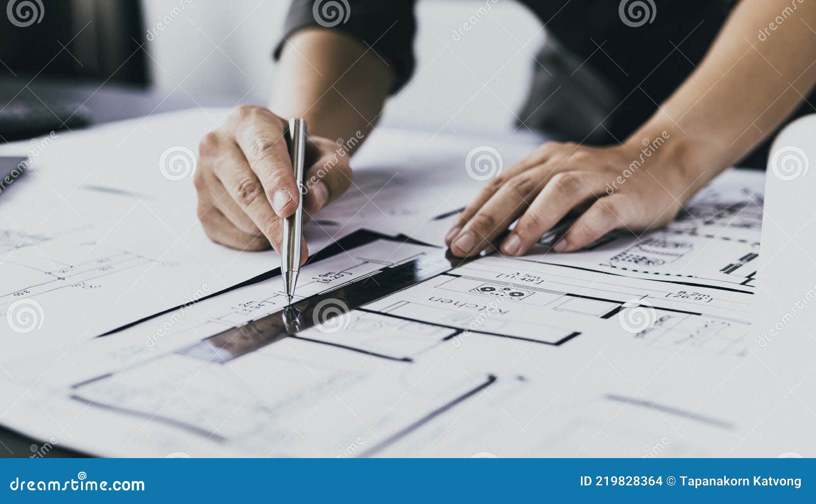 Engineer and Architect Concept, Man Uses a Ruler To Measure the Floor ...