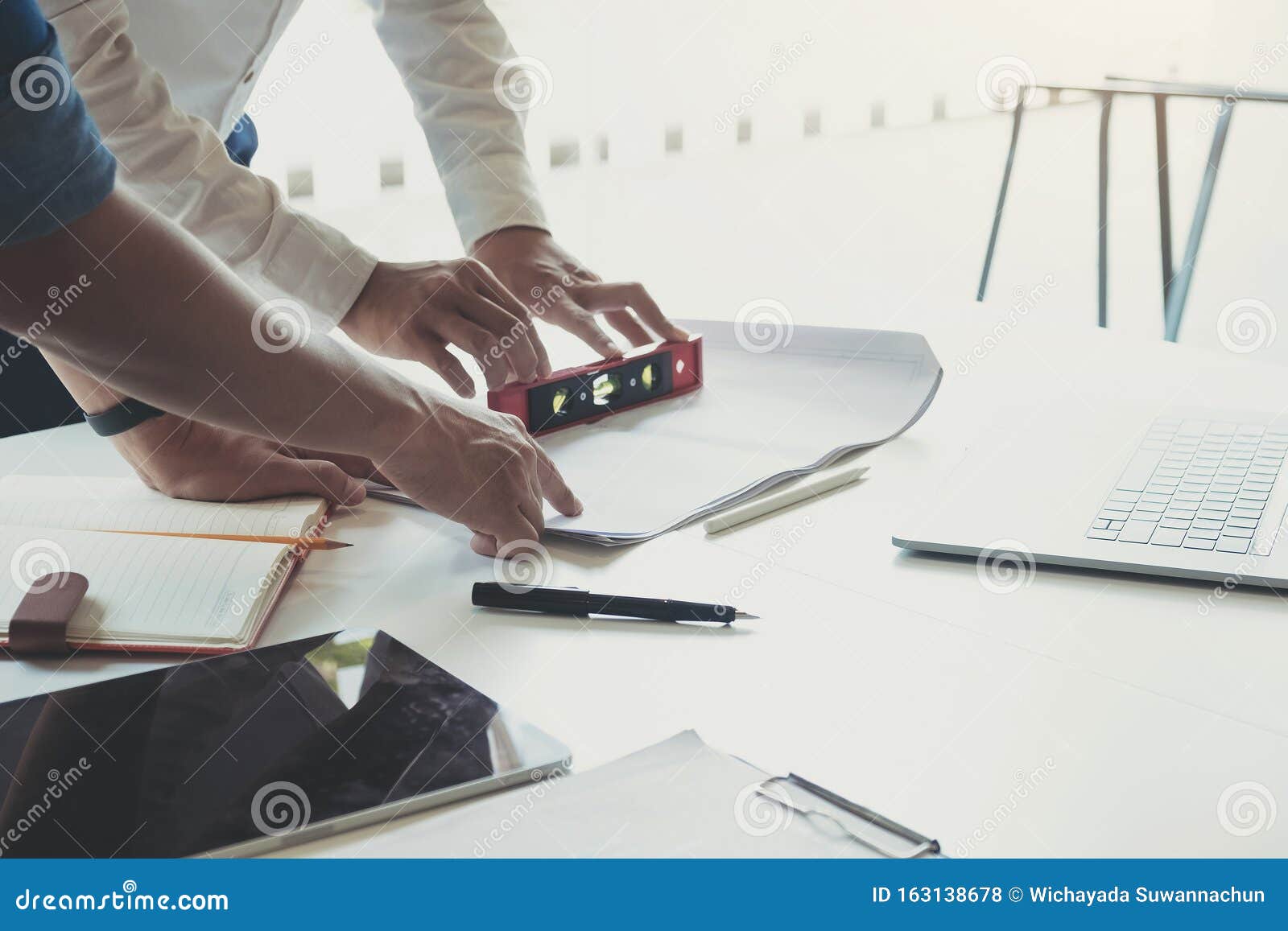 Engineer Architect Design Team Colleagues Working Office Discussing ...