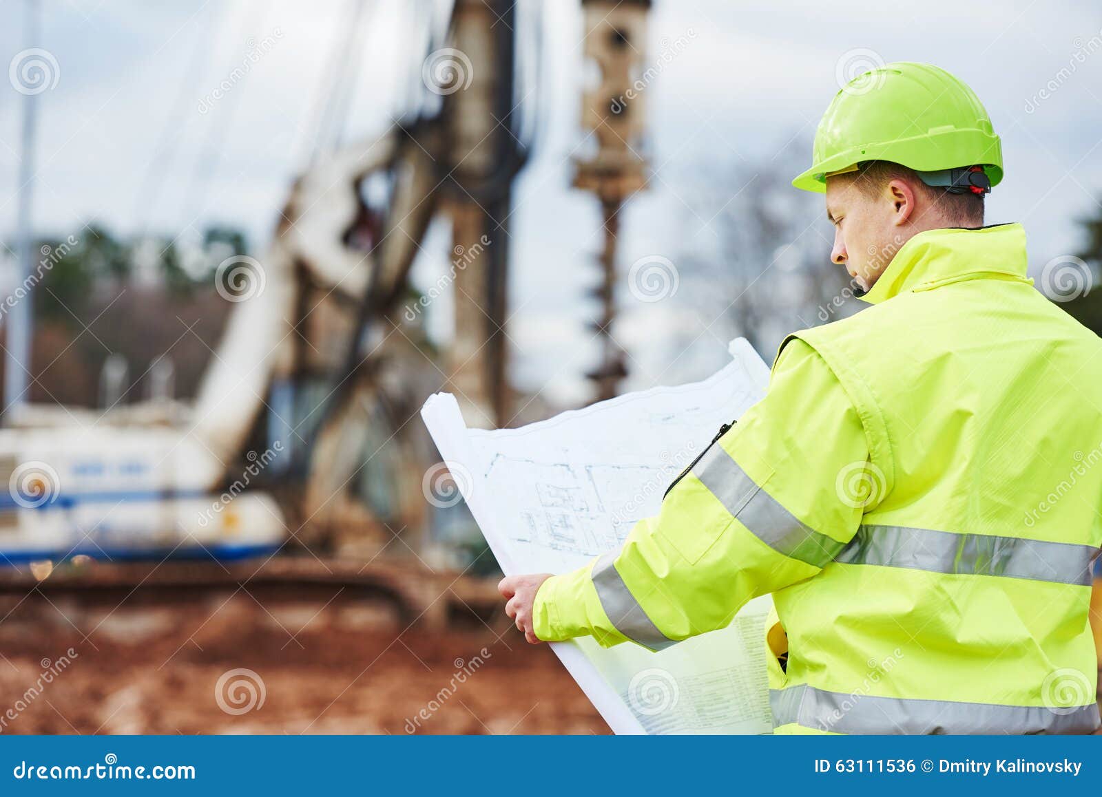 Engineer Builder Architect Team Working Check Roof Beam Construction ...