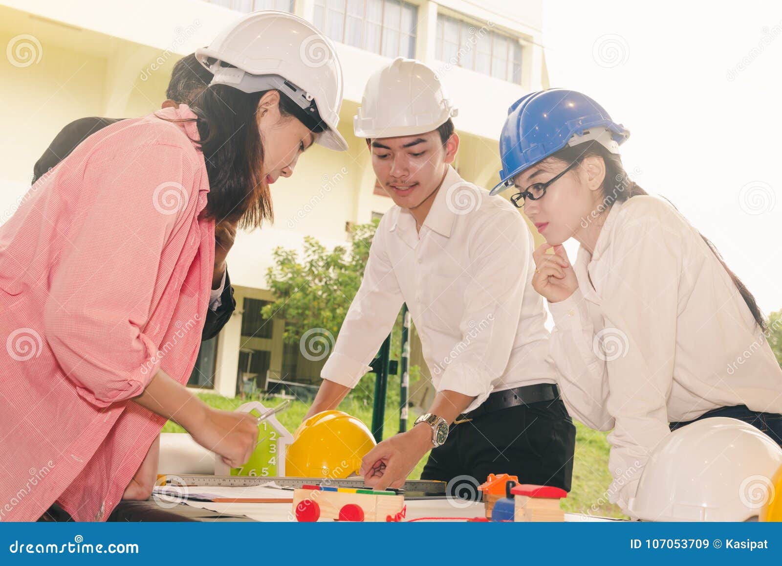Engineer concept Teamwork stock image. Image of building - 107053709
