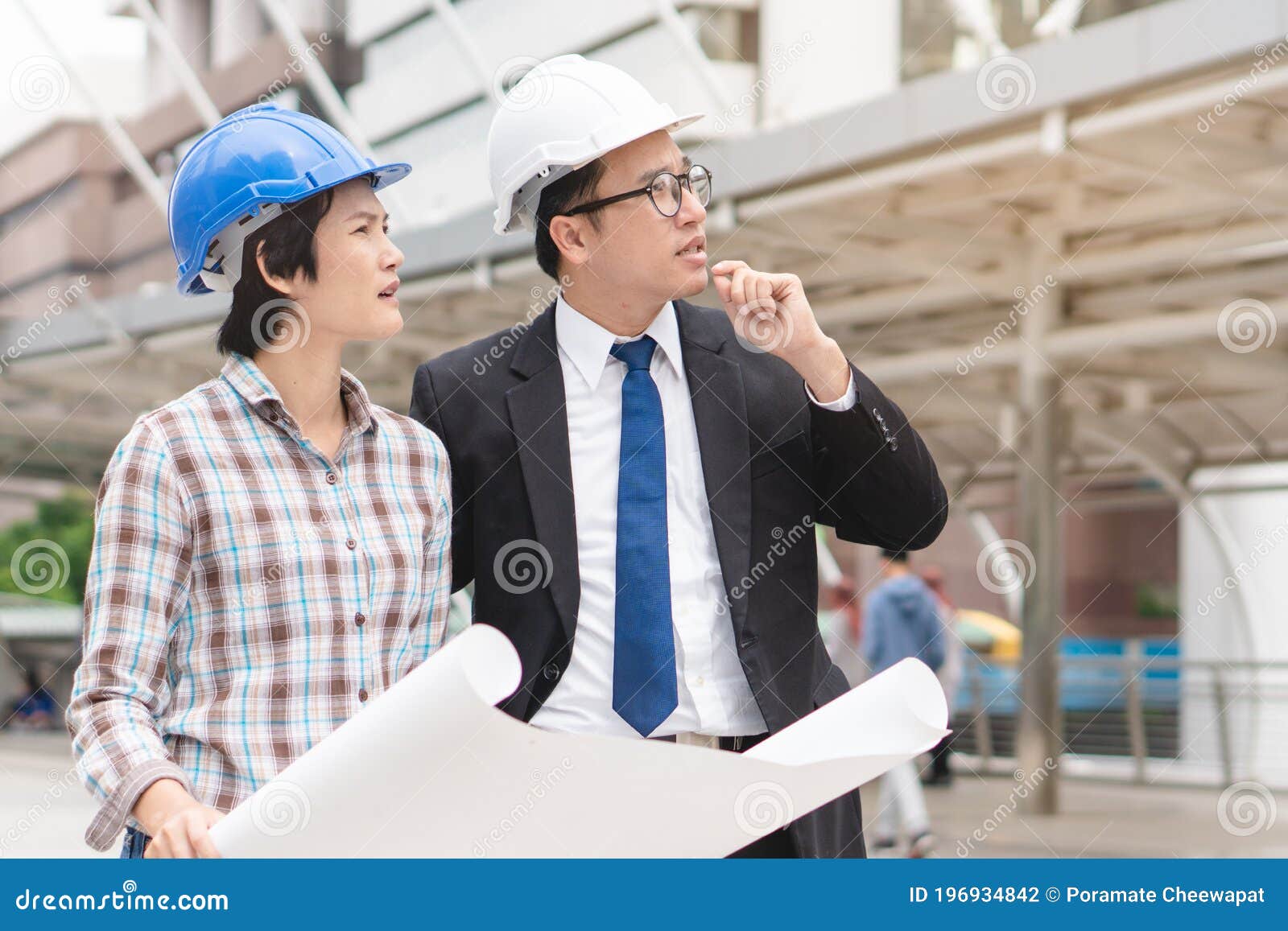 Group of Happy Builder Construction People Talking and Planning Work ...