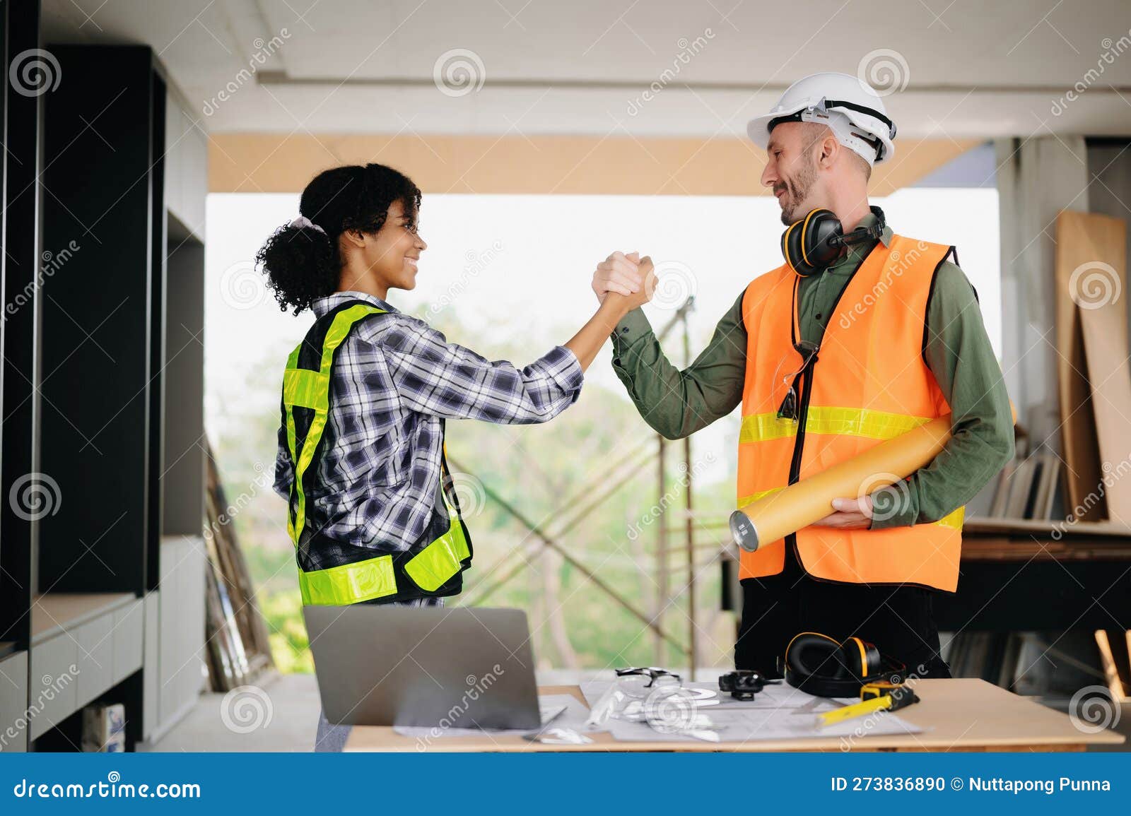 Engineer and Contractor Join Hands after Signing Contract,they are ...