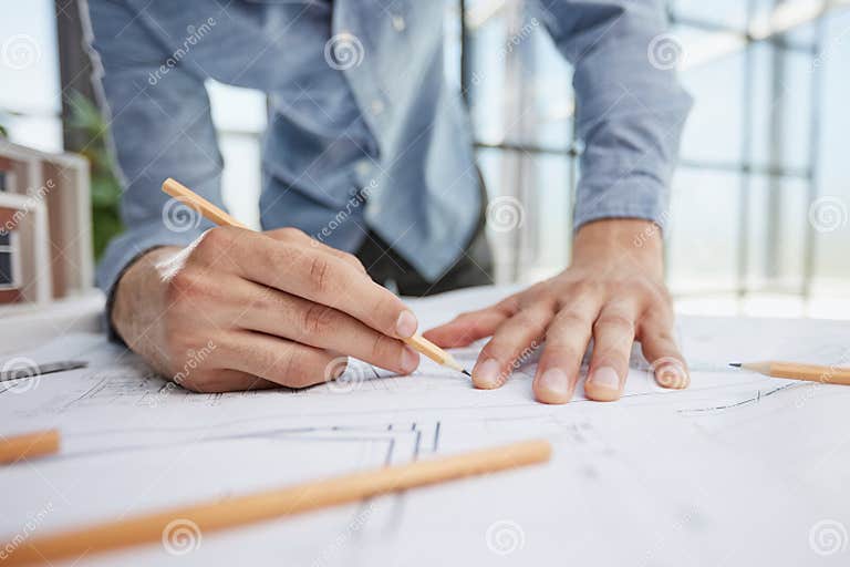 Engineer Designs Works According To Drawings and Collaborates in ...