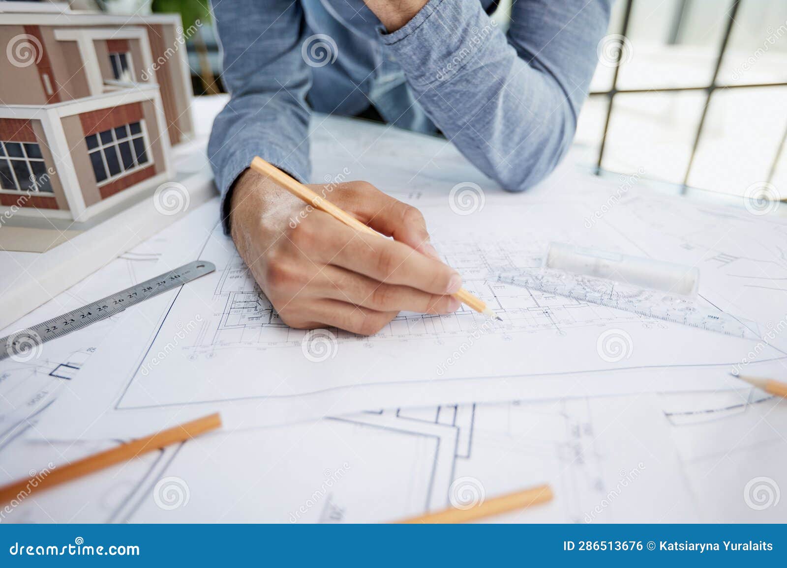 Engineer Designs Works According To Drawings and Collaborates in ...