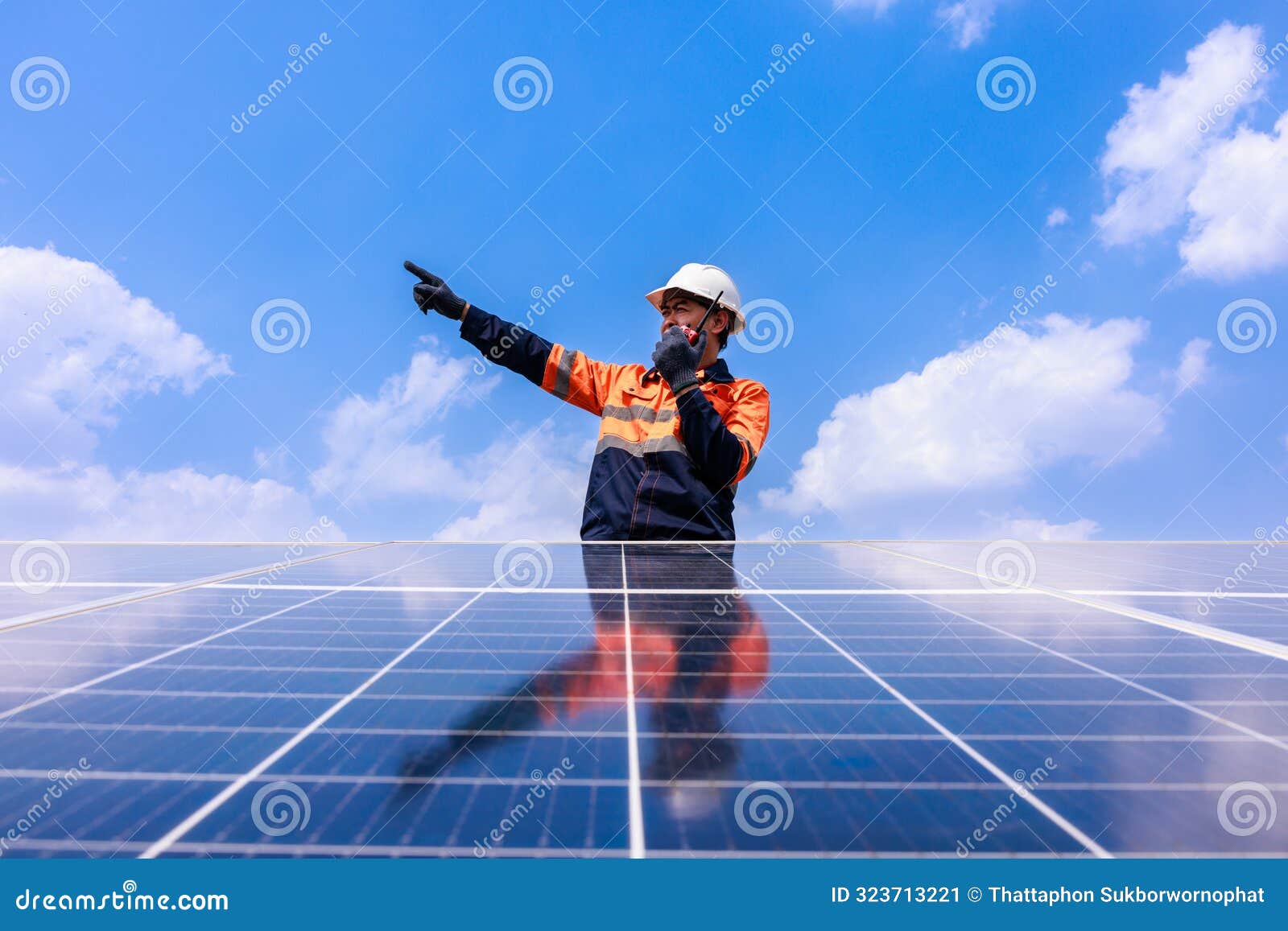 Engineer Einspects Solar Panels, Angle View Blue Sky Backgrounds Stock ...