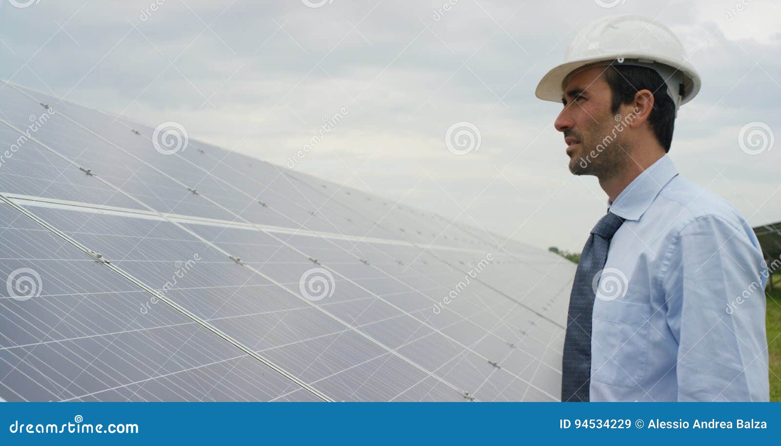 Engineer Expert in Solar Energy Photovoltaic Panels with Remote Control ... Engineer Expert in Solar Energy Photovoltaic Panels with Remote Control ...