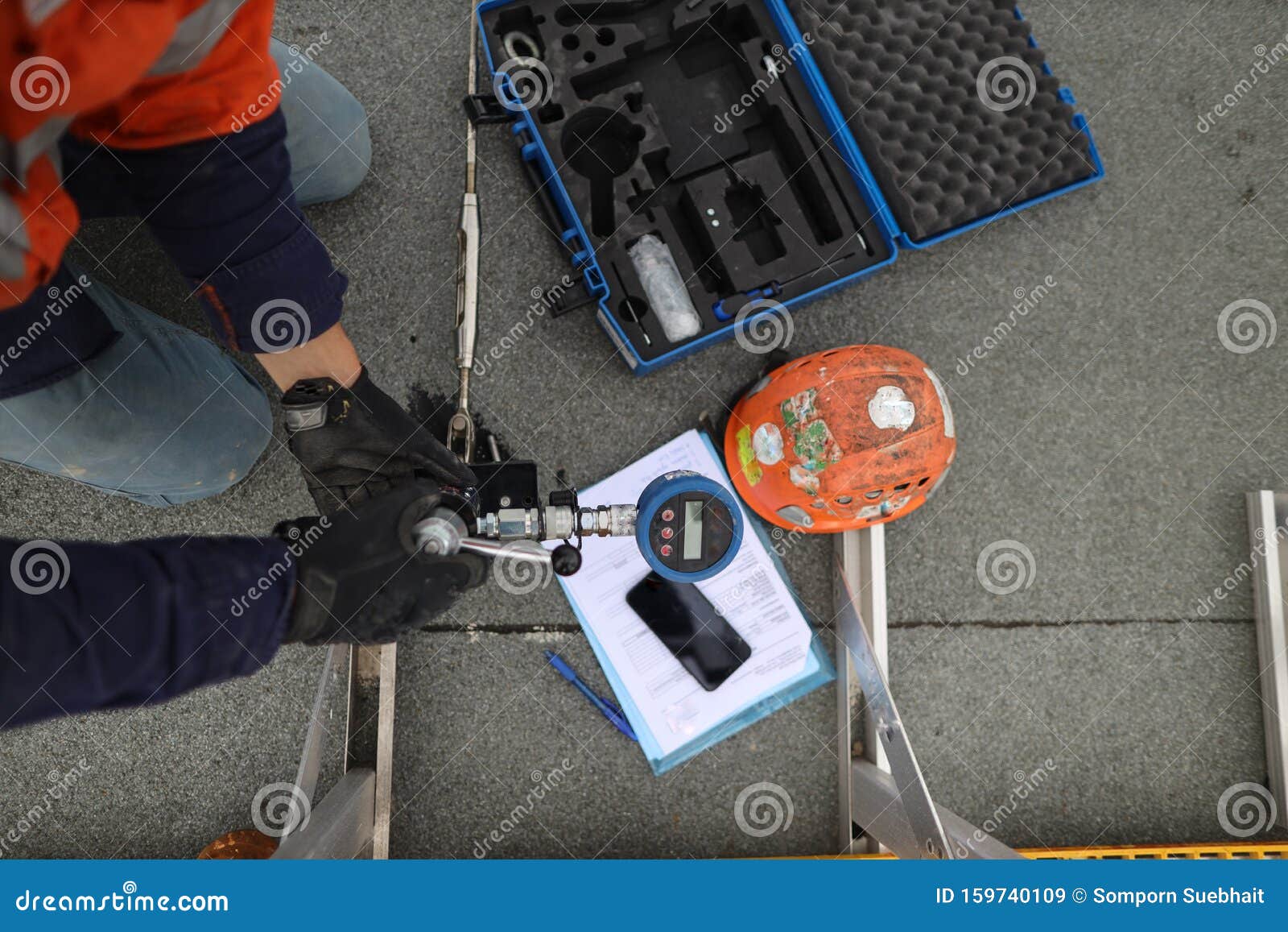 Engineer Inspecting Pull Machinery Testing Chemical Set Fall Arrest ...