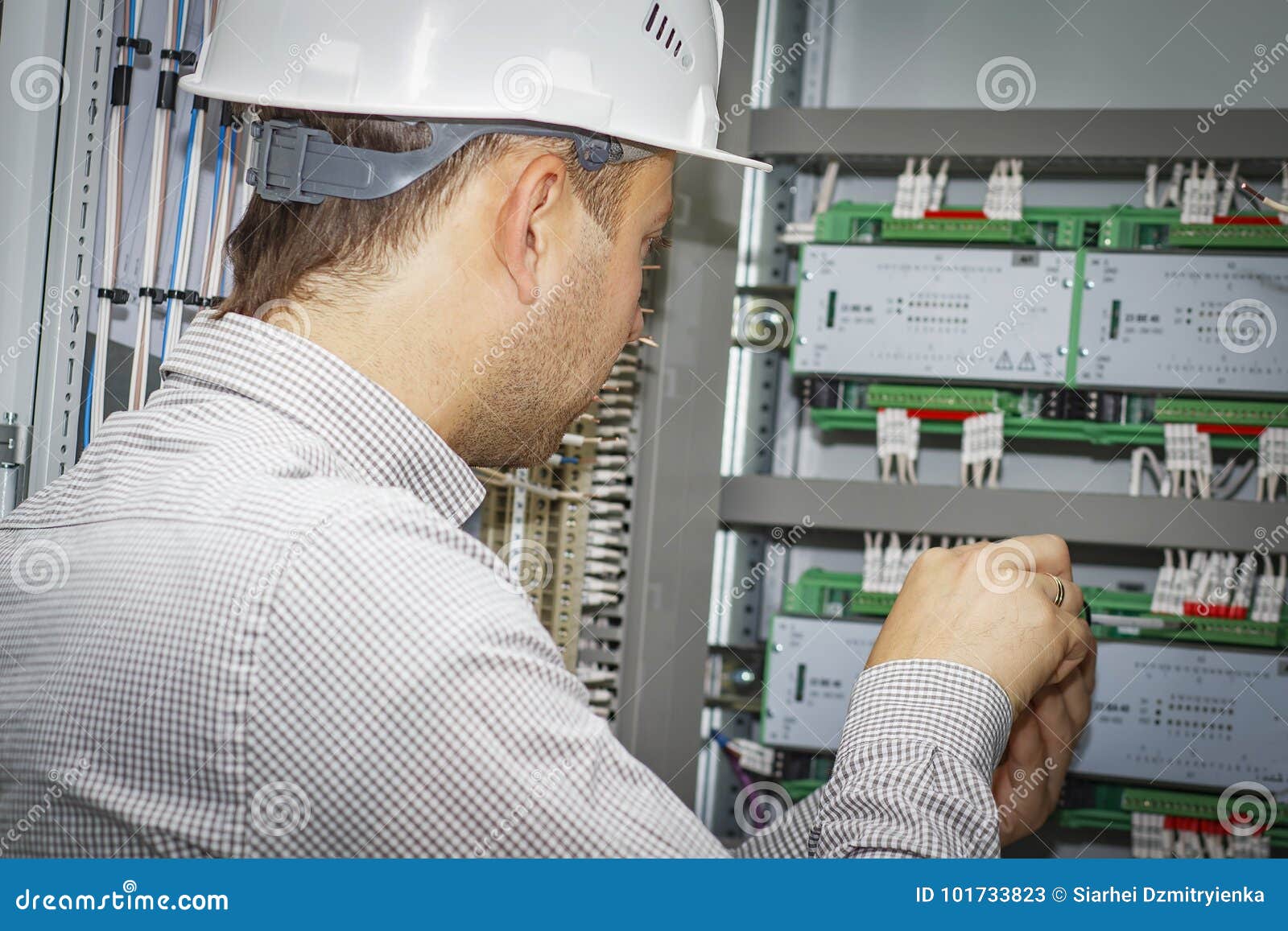 Engineer Mounts Controller for Process Automation in Control Cabinet ...