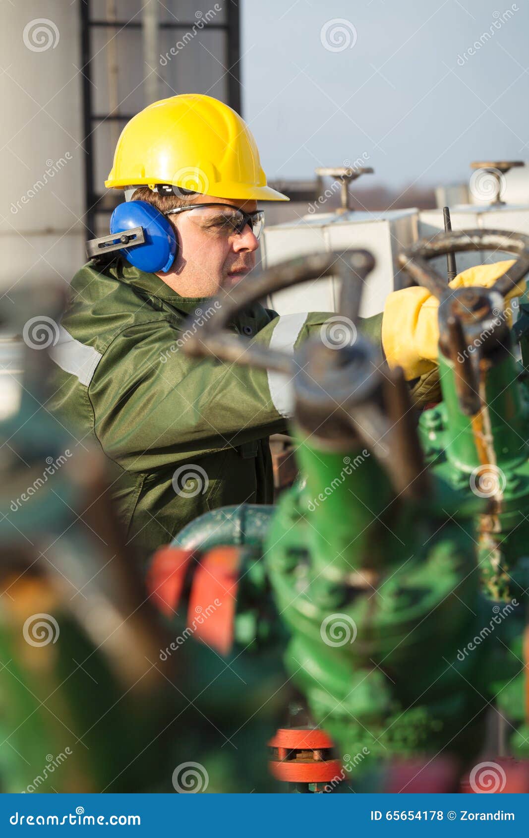 Engineer in the Oil and Natural Gas Field Stock Photo - Image of energy ...