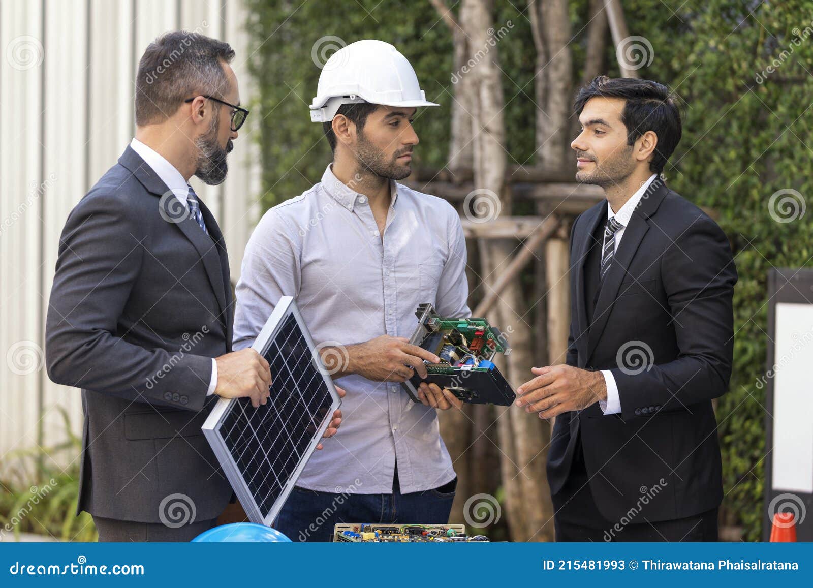Engineer Presenting the Solar Cell Work for Businessman. Engineer ...