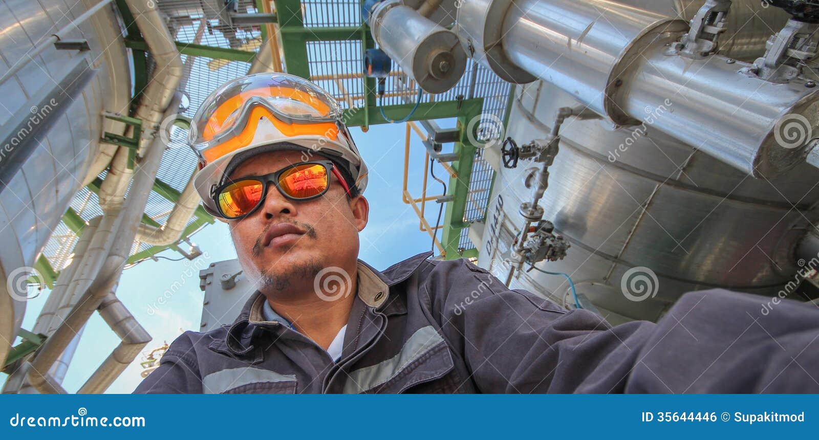 Engineer in refinery plant stock photo. Image of distillery - 35644446