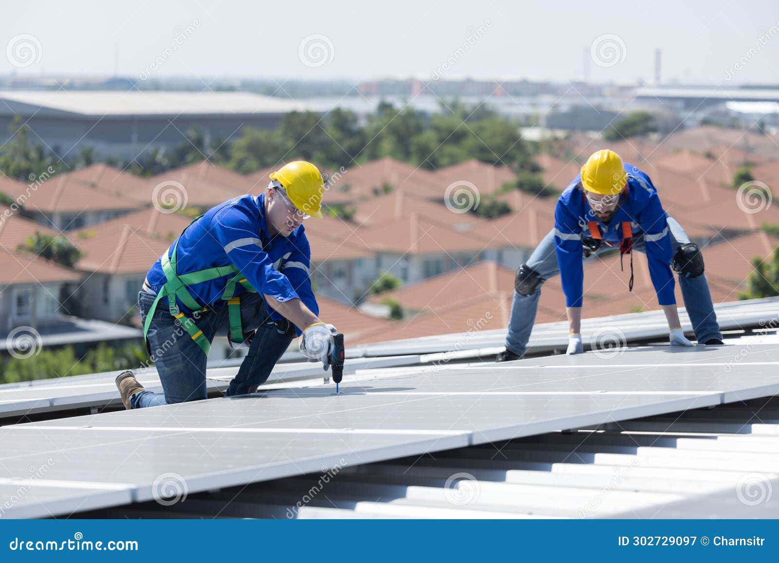 Engineer Repair Solar Panel on the Factory Rooftop Stock Image - Image ...