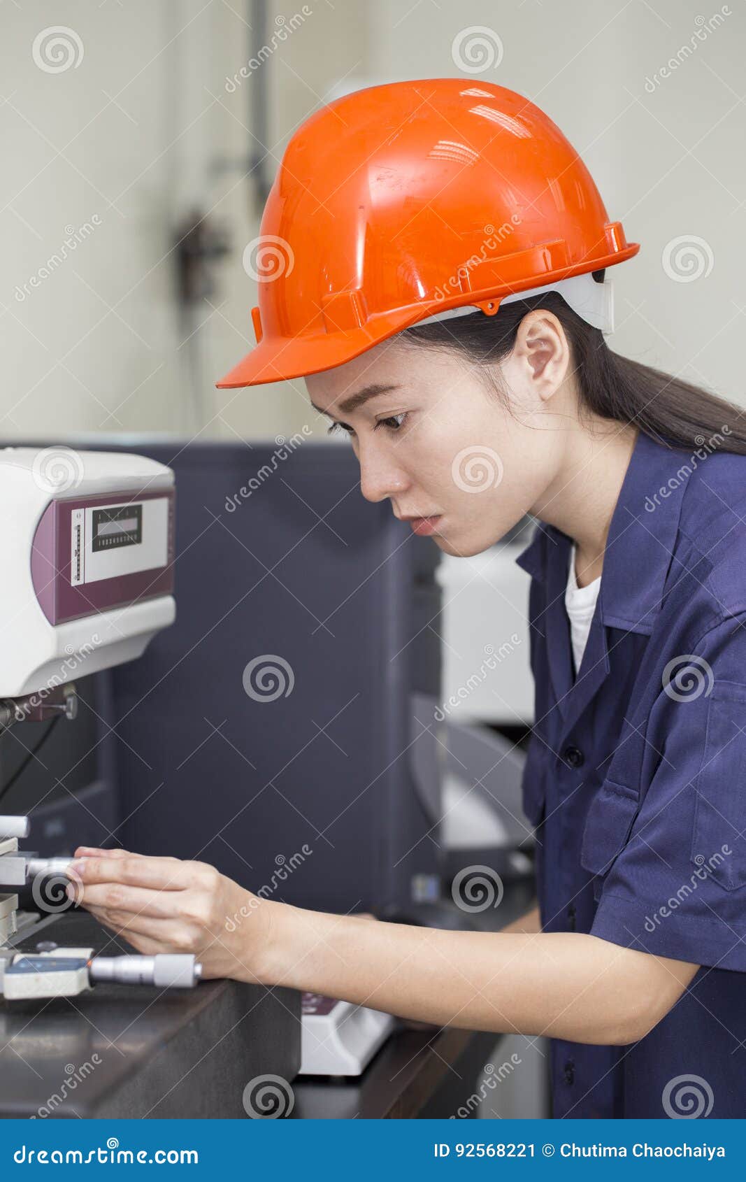 Engineer Setup Testing Machine Stock Image - Image of close, impact ...