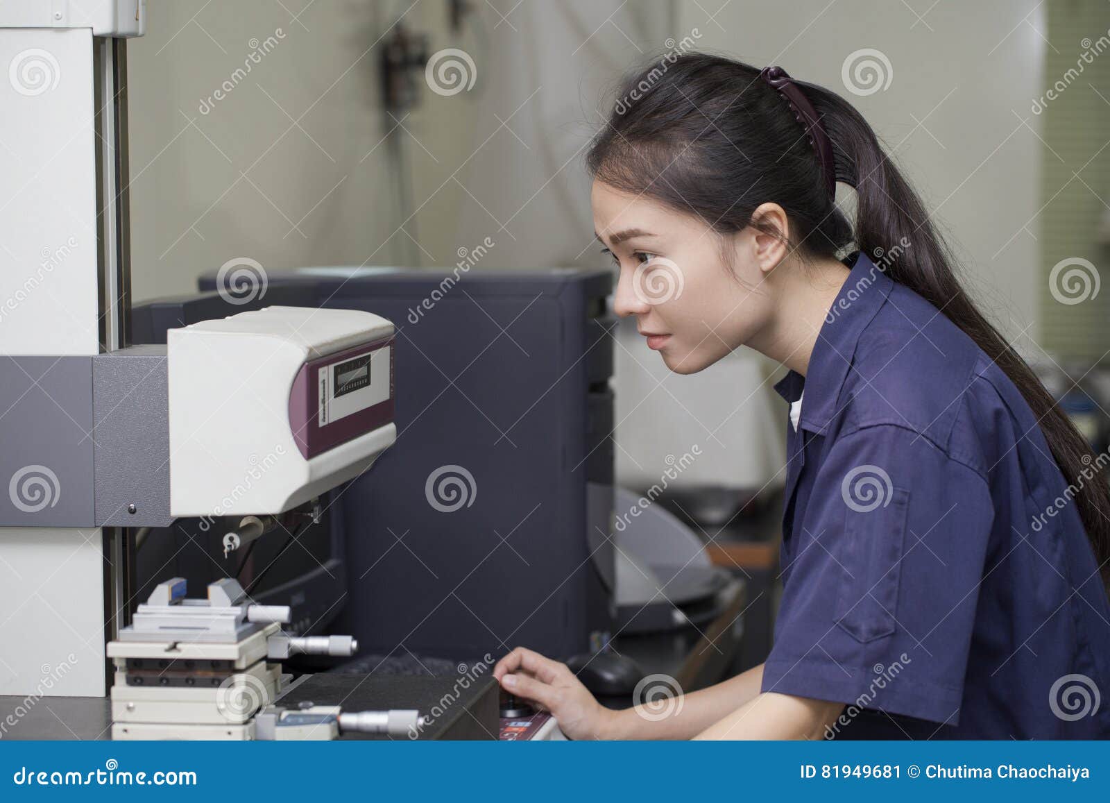 Engineer Setup Testing Machine Stock Image - Image of engineer, impact ...