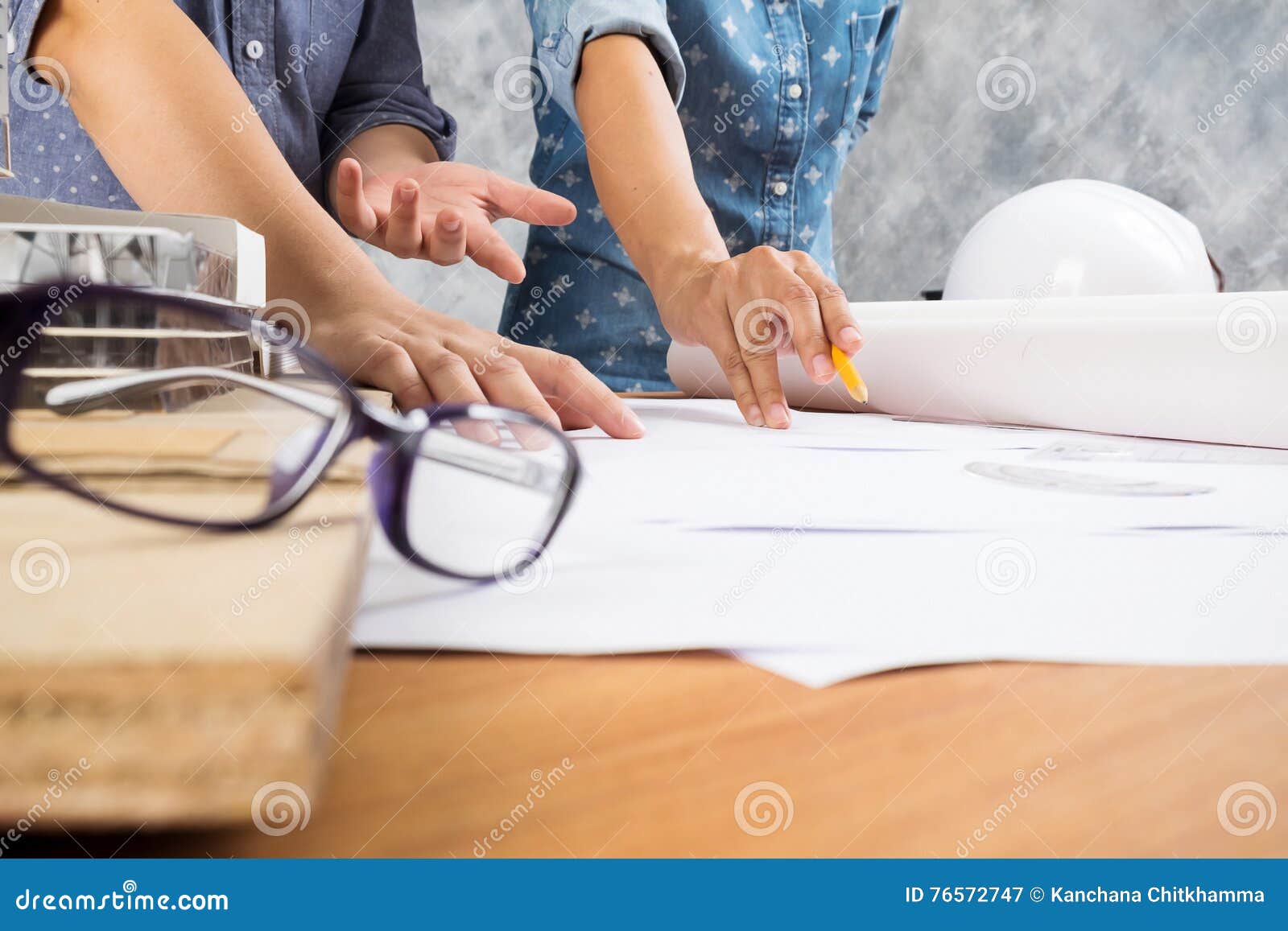 Engineer Teamwork. Image of Engineer Meeting for Architectural P Stock ...