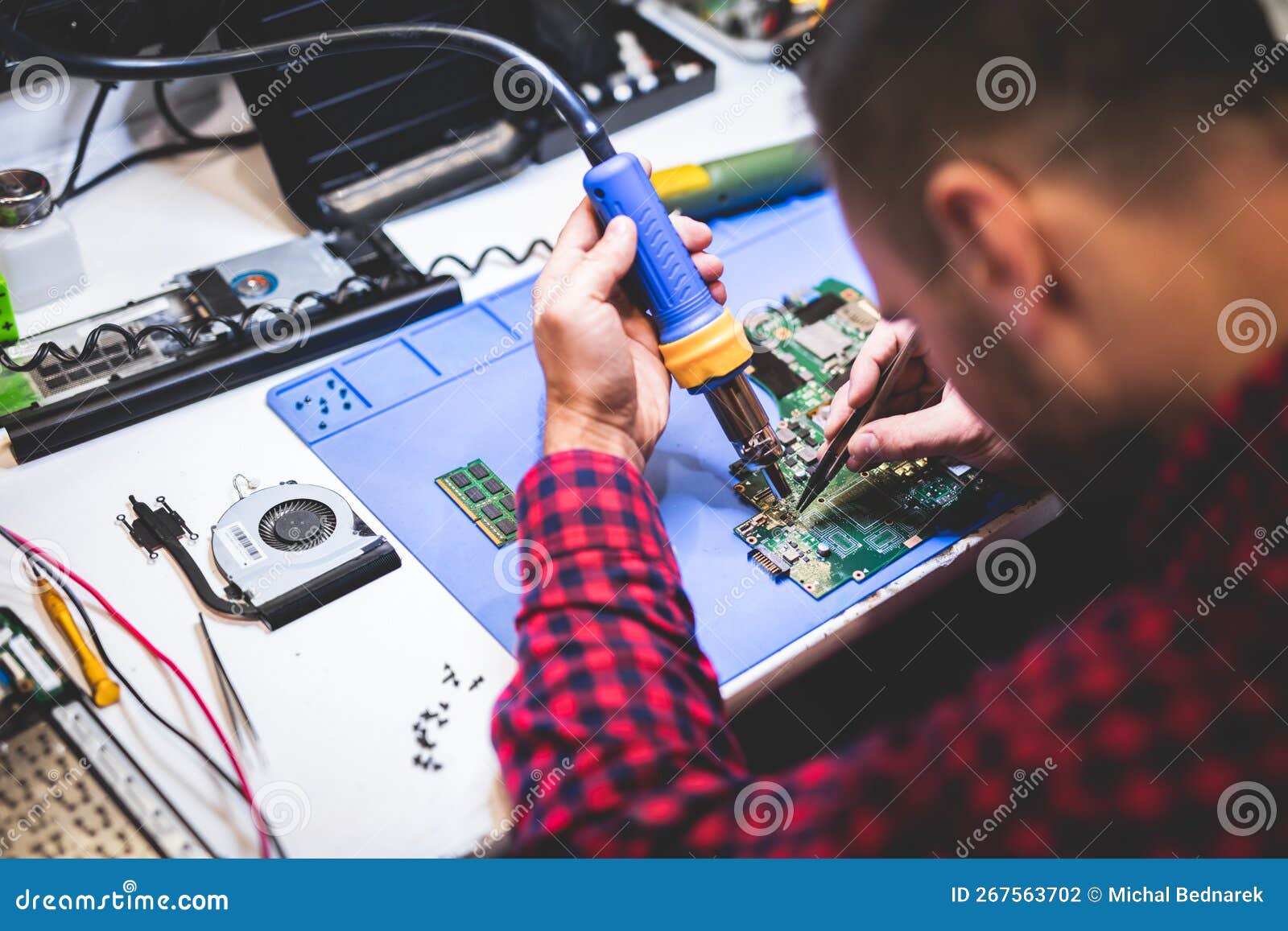 It Engineer Technician Repairing Computer in Electronics Service Shop ...