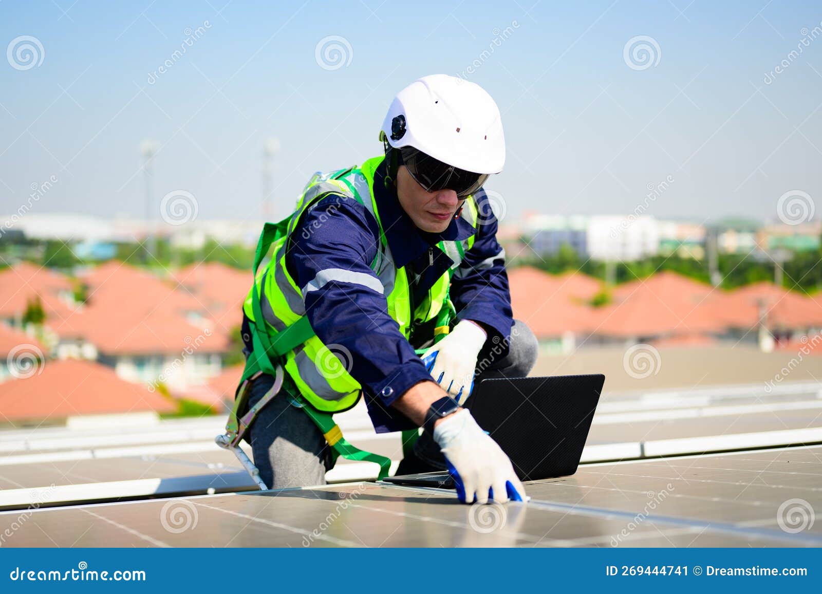 Professional Engineer Technician with Safety Helmet Checking System ...