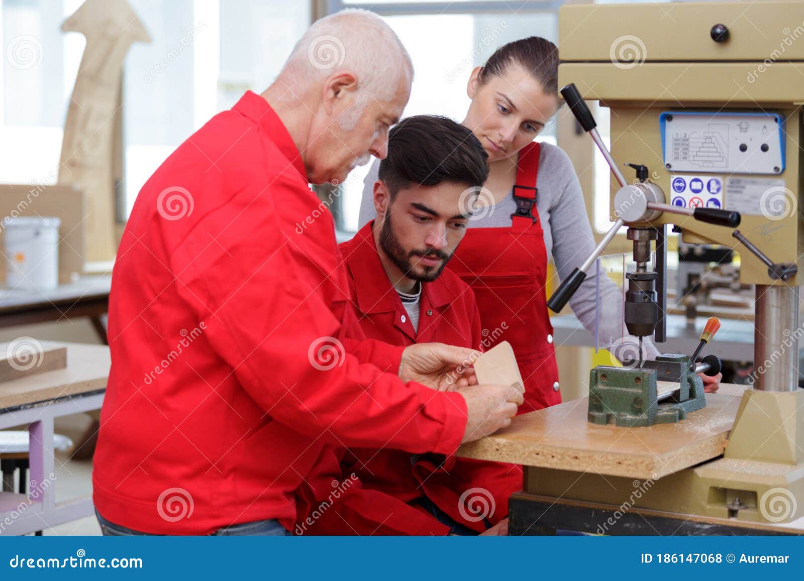 Engineer Training Apprentice on Milling Machine Stock Photo - Image of ...
