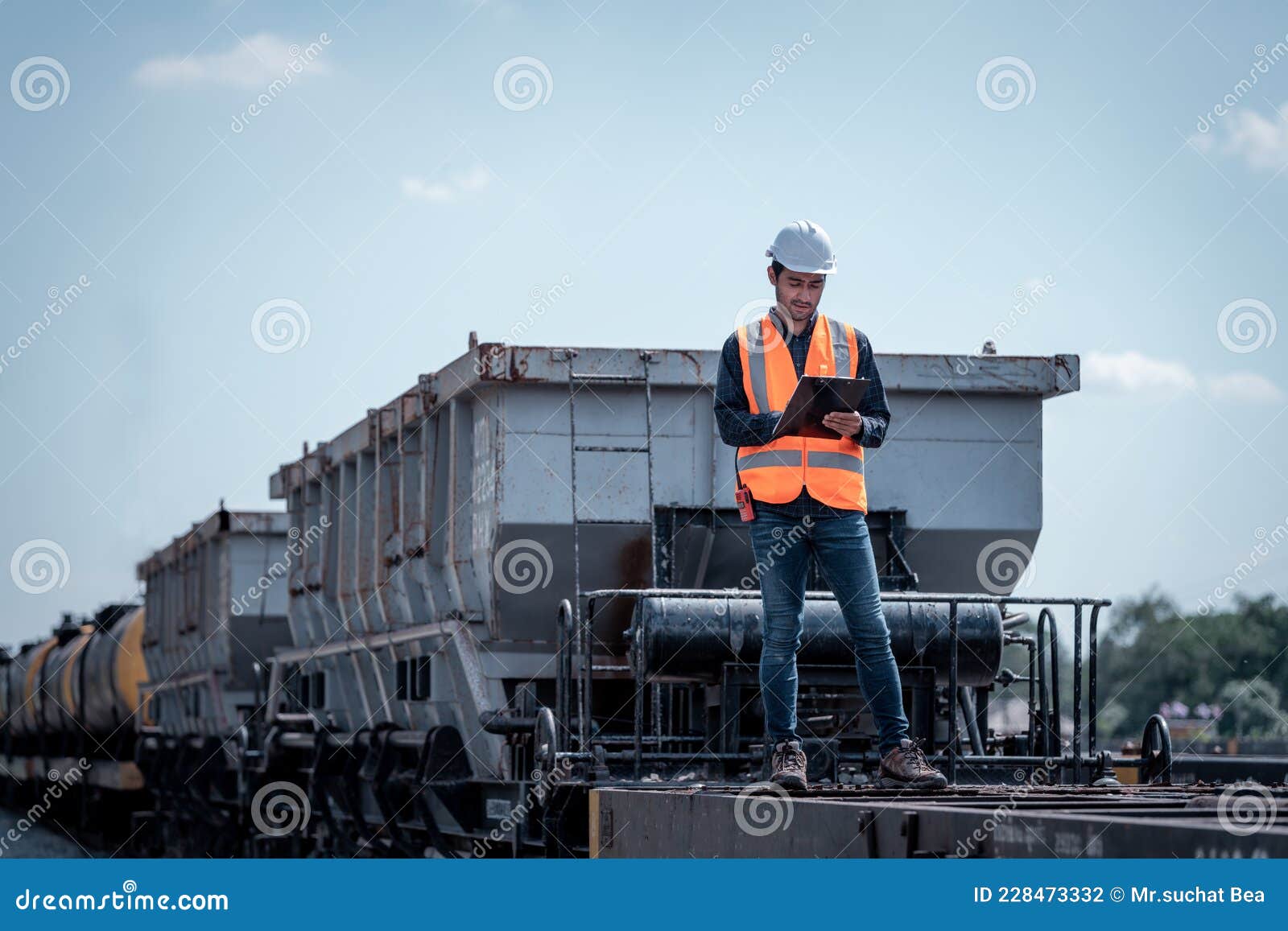 Engineer Under Discussion Inspection and Checking Construction Process ...