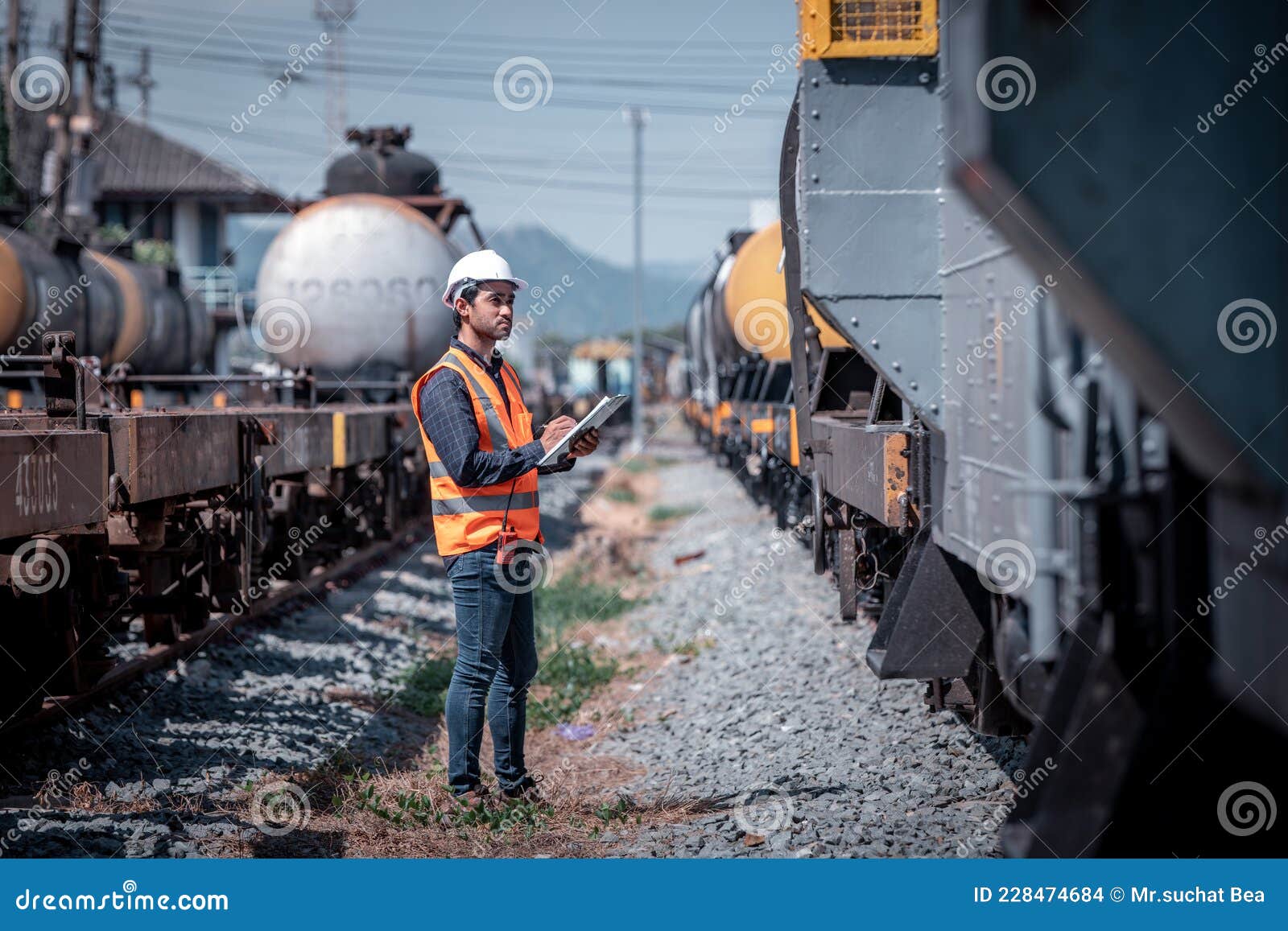 Engineer Under Discussion Inspection and Checking Construction Process ...