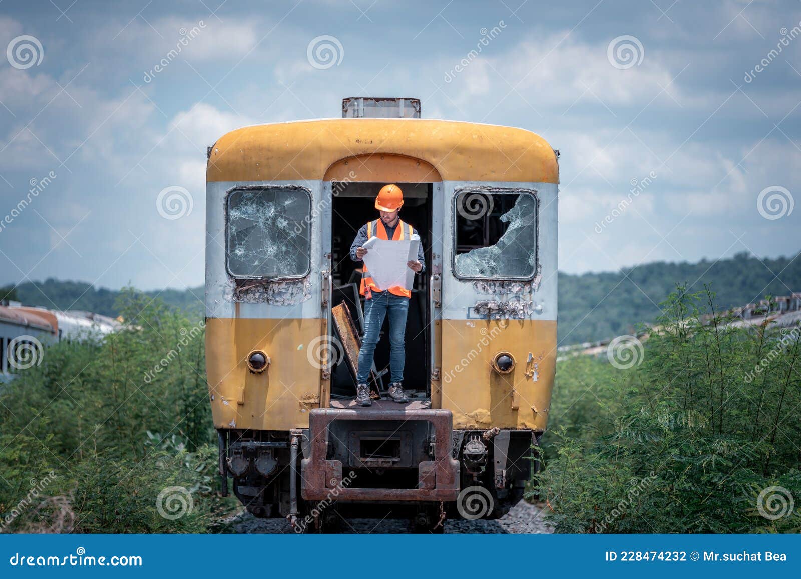 Engineer Under Discussion Inspection and Checking Construction Process ...