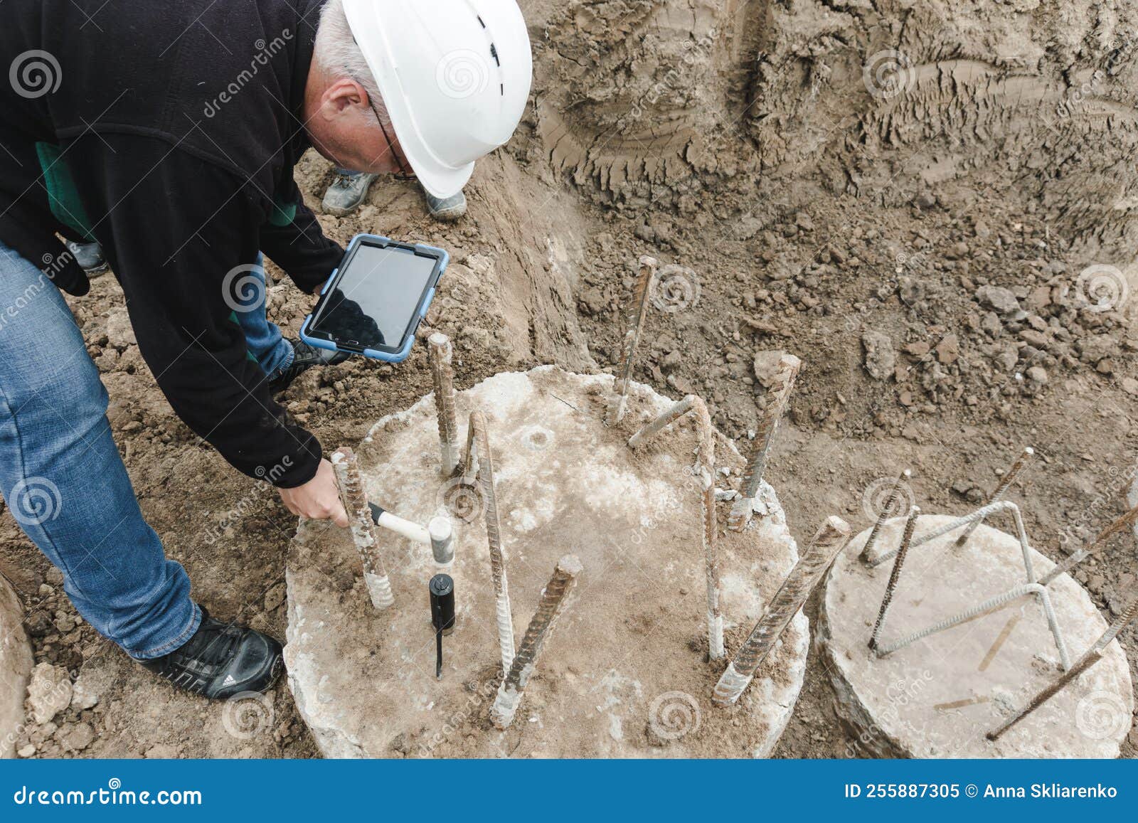 Construction Works. Seismic Test on Concrete Pile Stock Image - Image ...