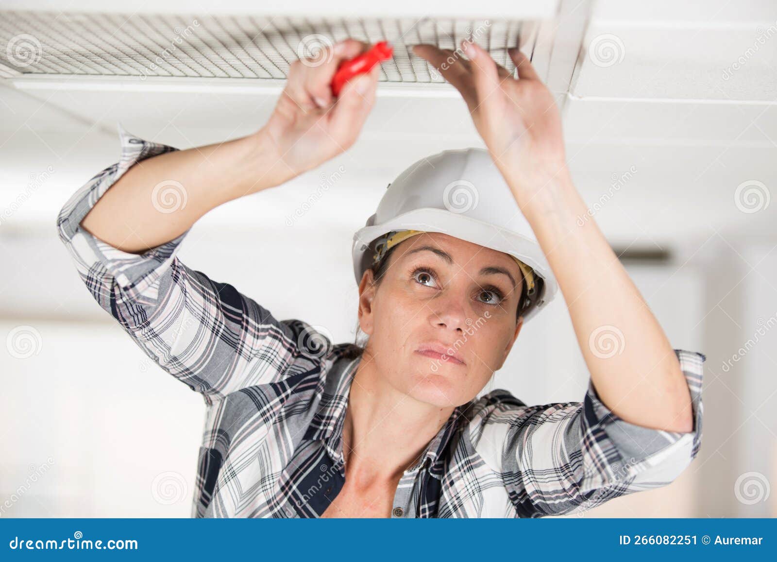 Engineer Woman Installing Ventilation Ceiling Stock Image - Image of ...