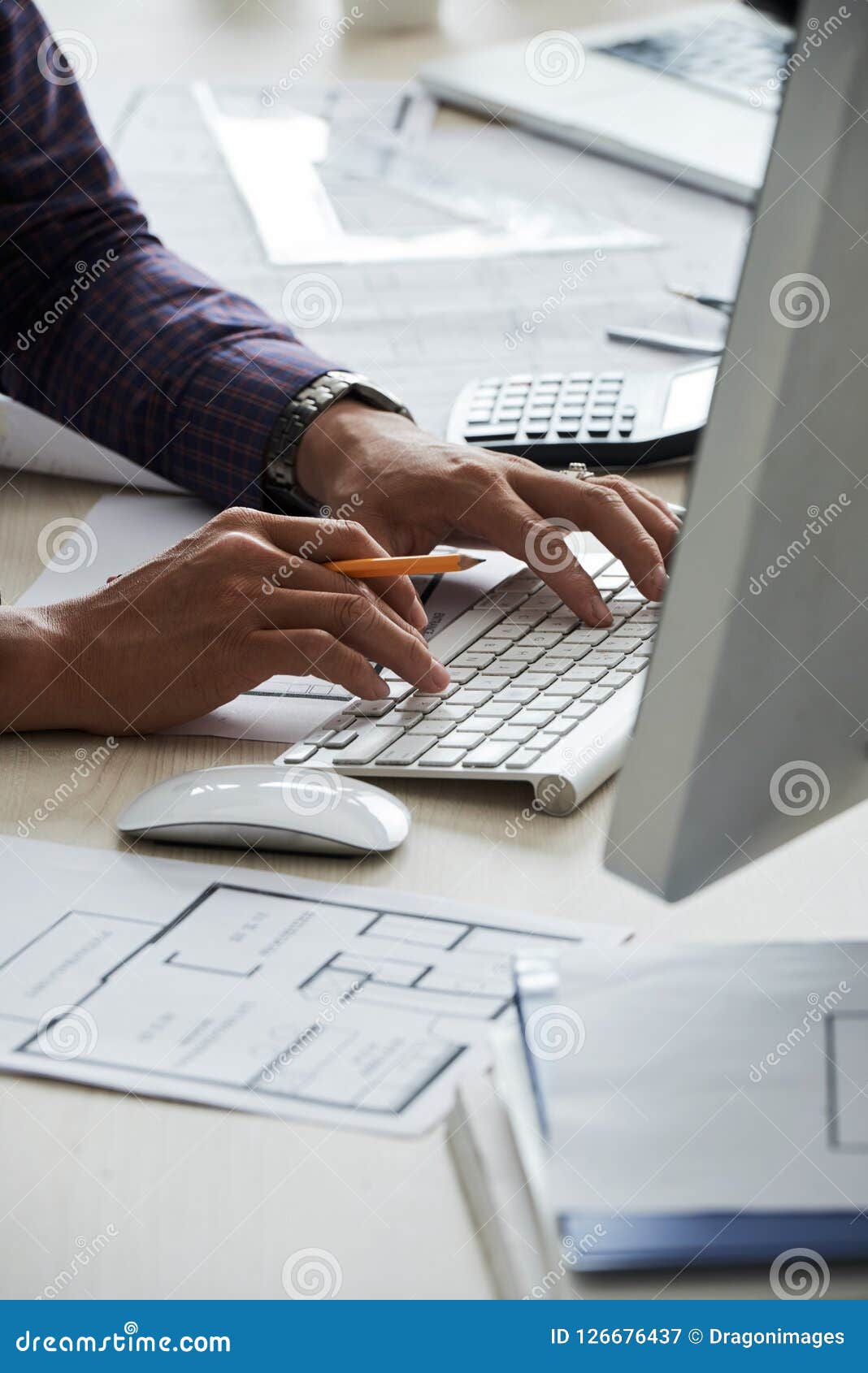 Engineer Working on Computer Stock Image - Image of bureau, civil ...