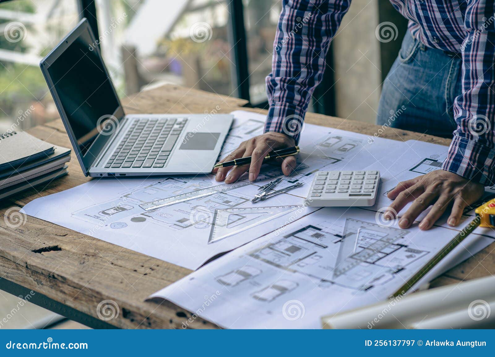Engineer Working in Office Draw a Construction Project an Architect S ...