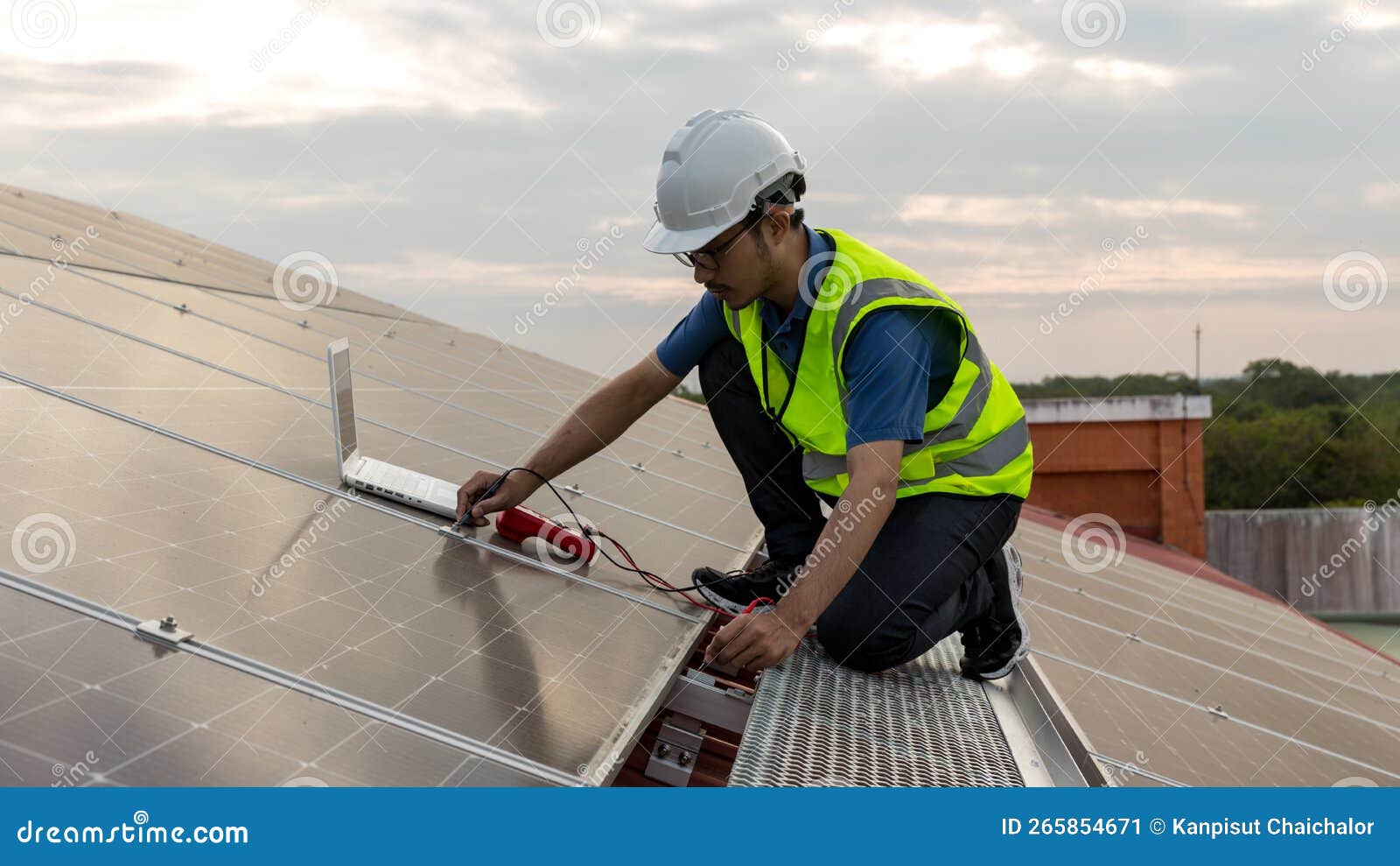 Engineer Working Setup Solar Panel at the Roof Top. Engineer or Worker ...