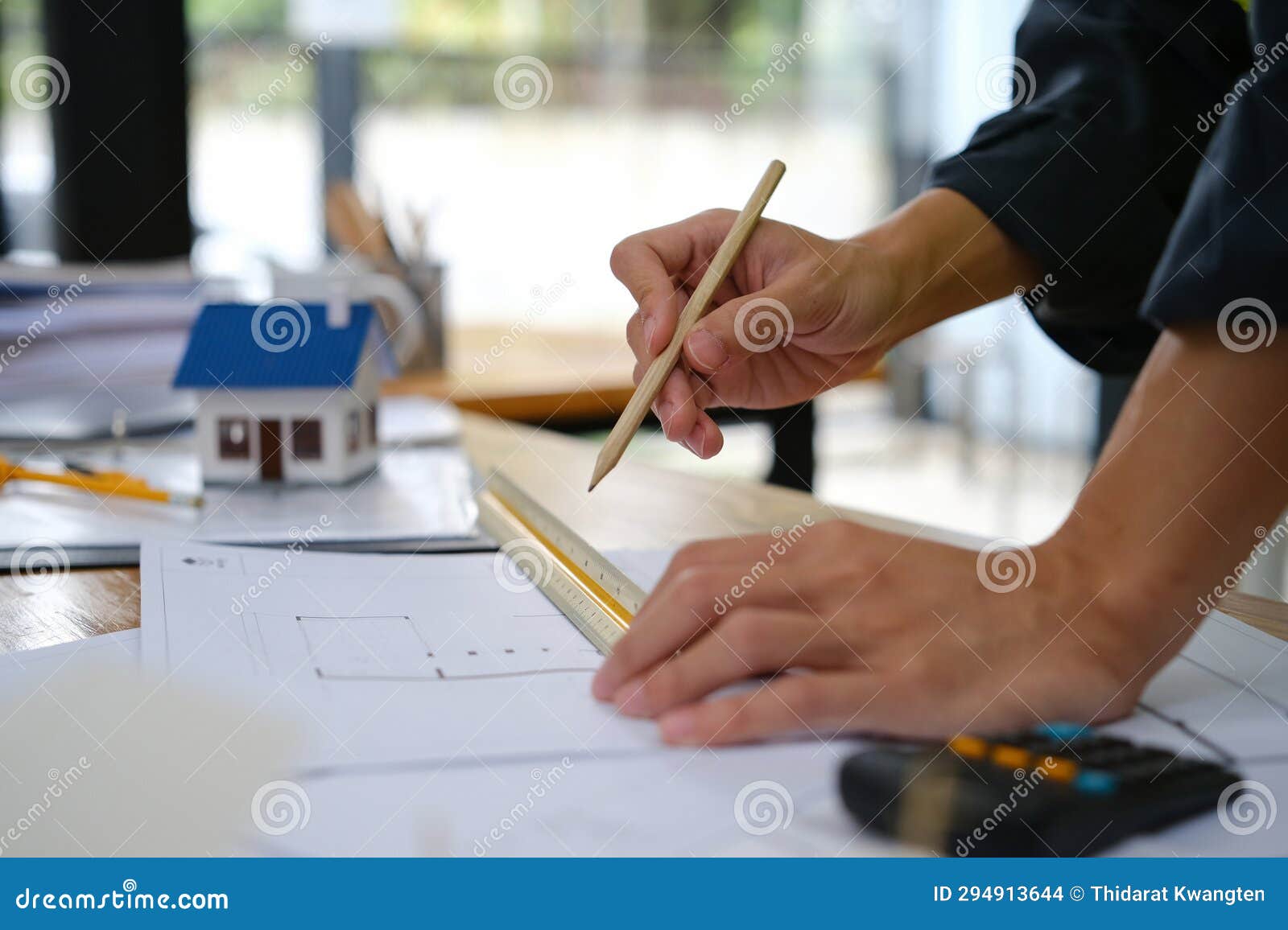 Engineer Working on Table and Explain To Customers Stock Photo - Image ...