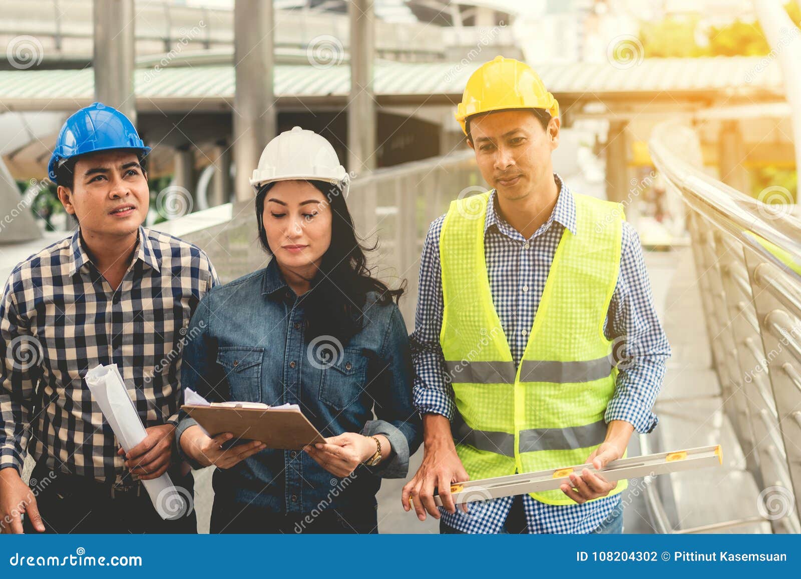 Engineering Construction Teamwork Concept : Professional Engineer Work ...