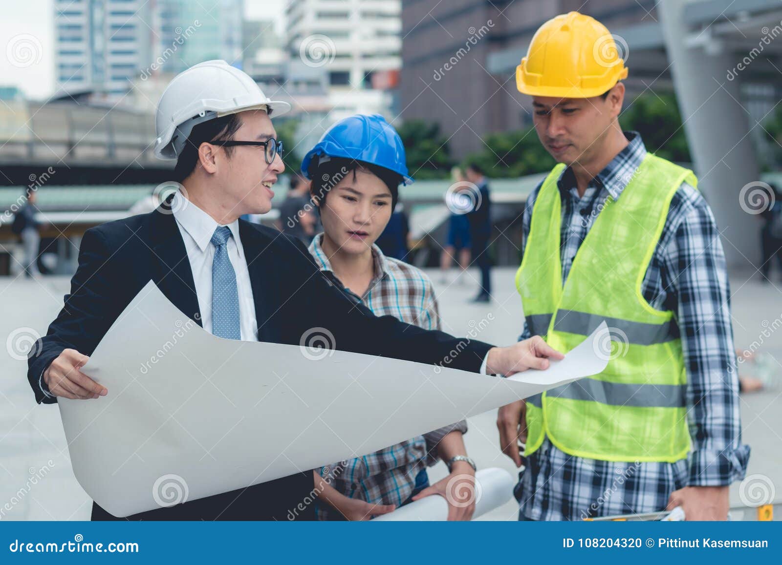 Engineering Construction Teamwork Concept : Professional Engineer Work ...