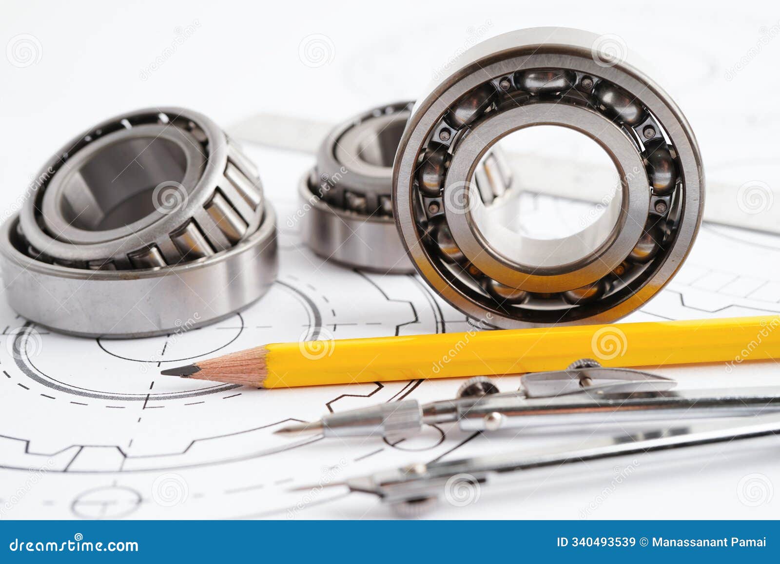 Engineering and Precision Tools with Metal Ball Bering, Mechanical ...