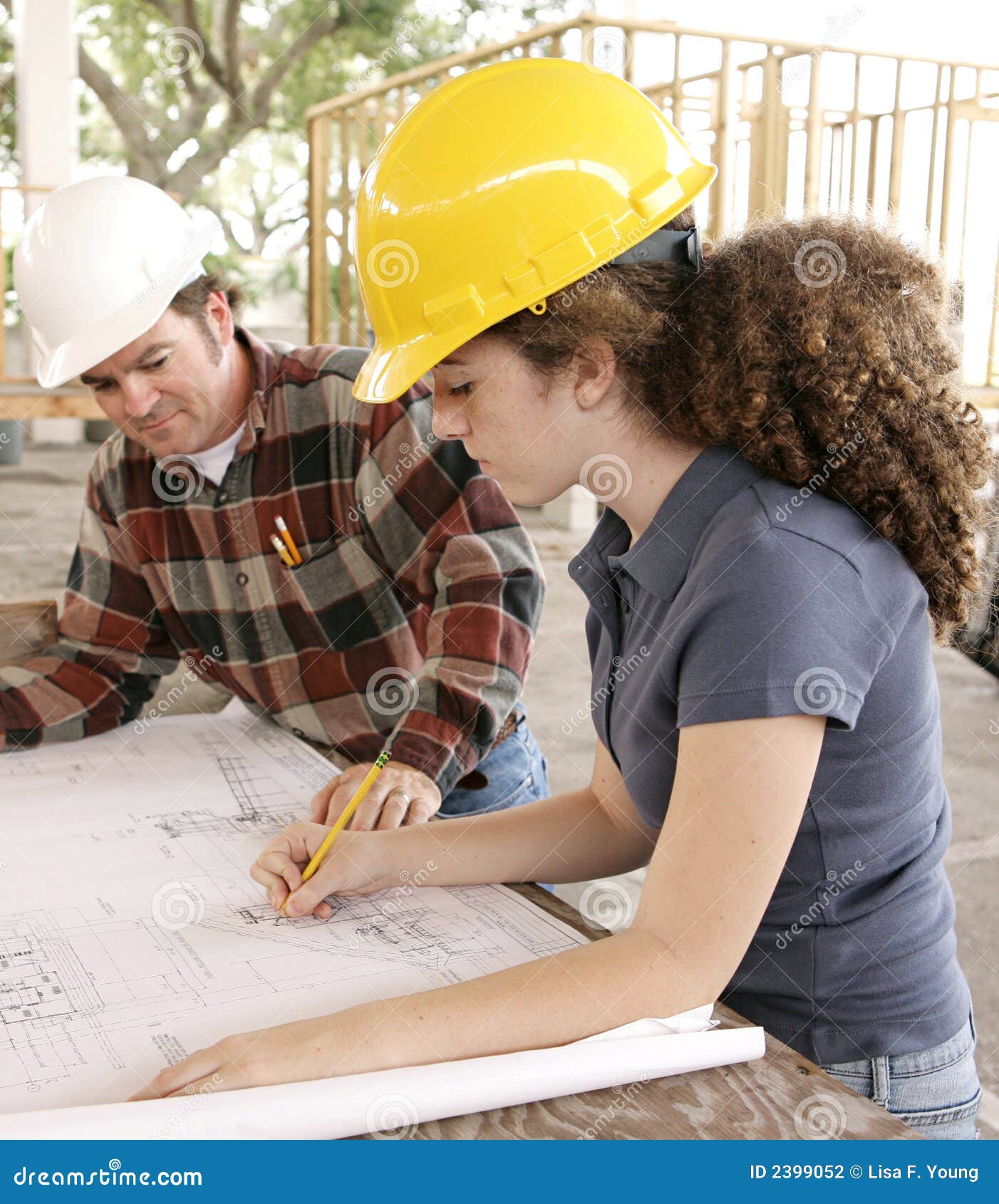 Engineering Student Learning To Disassemble The 4-cylinder Diesel ...