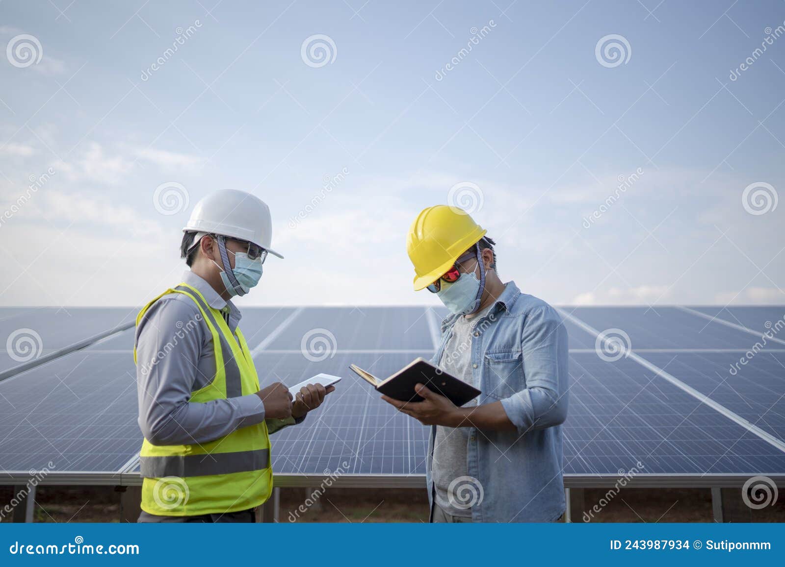 Engineering and Technicians To Power Solar Panel Renewable Power Plants ...