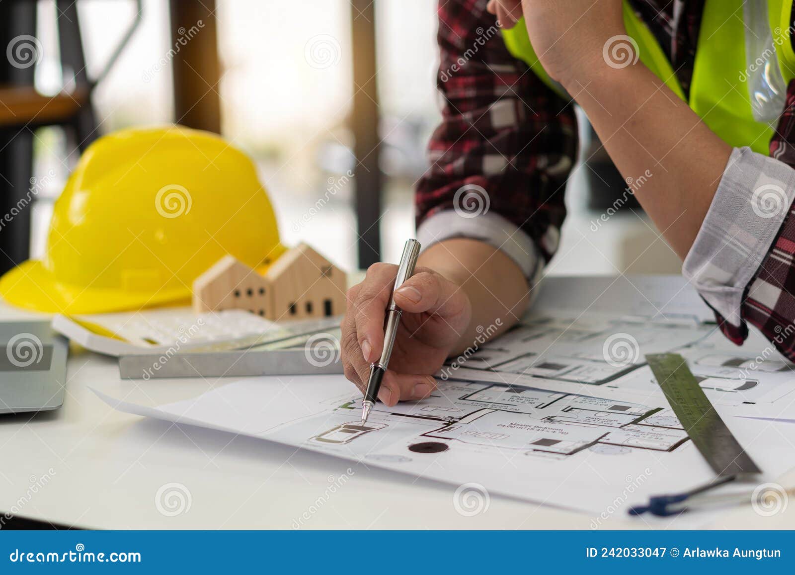 Engineers are Designing Houses for Architectural Projects. Engineering ...