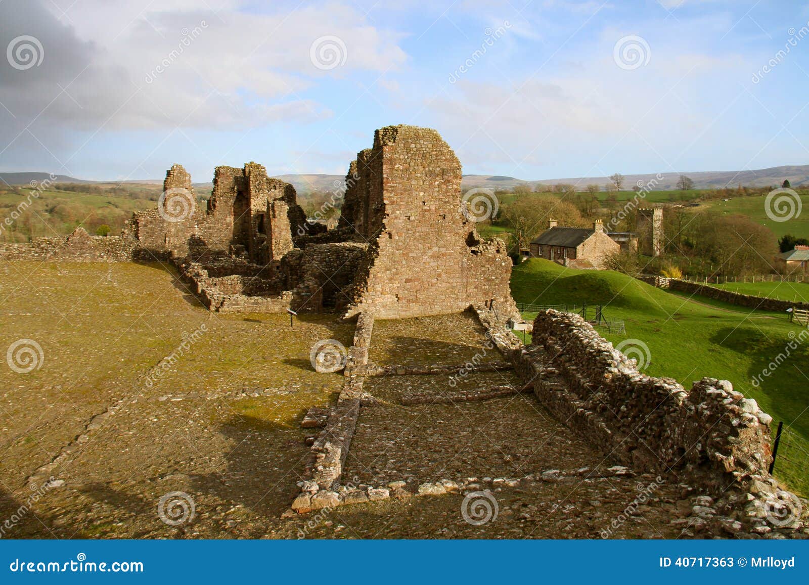 English castle ruins stock image. Image of england, travel - 40717363