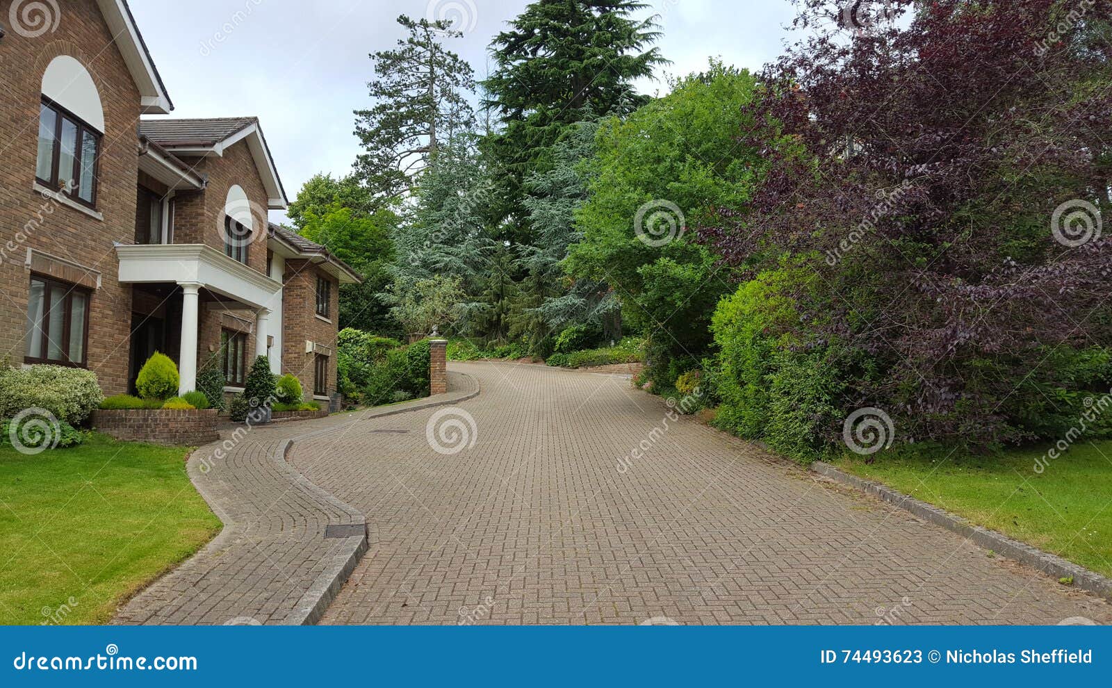 English driveway stock image. Image of english, houses - 74493623