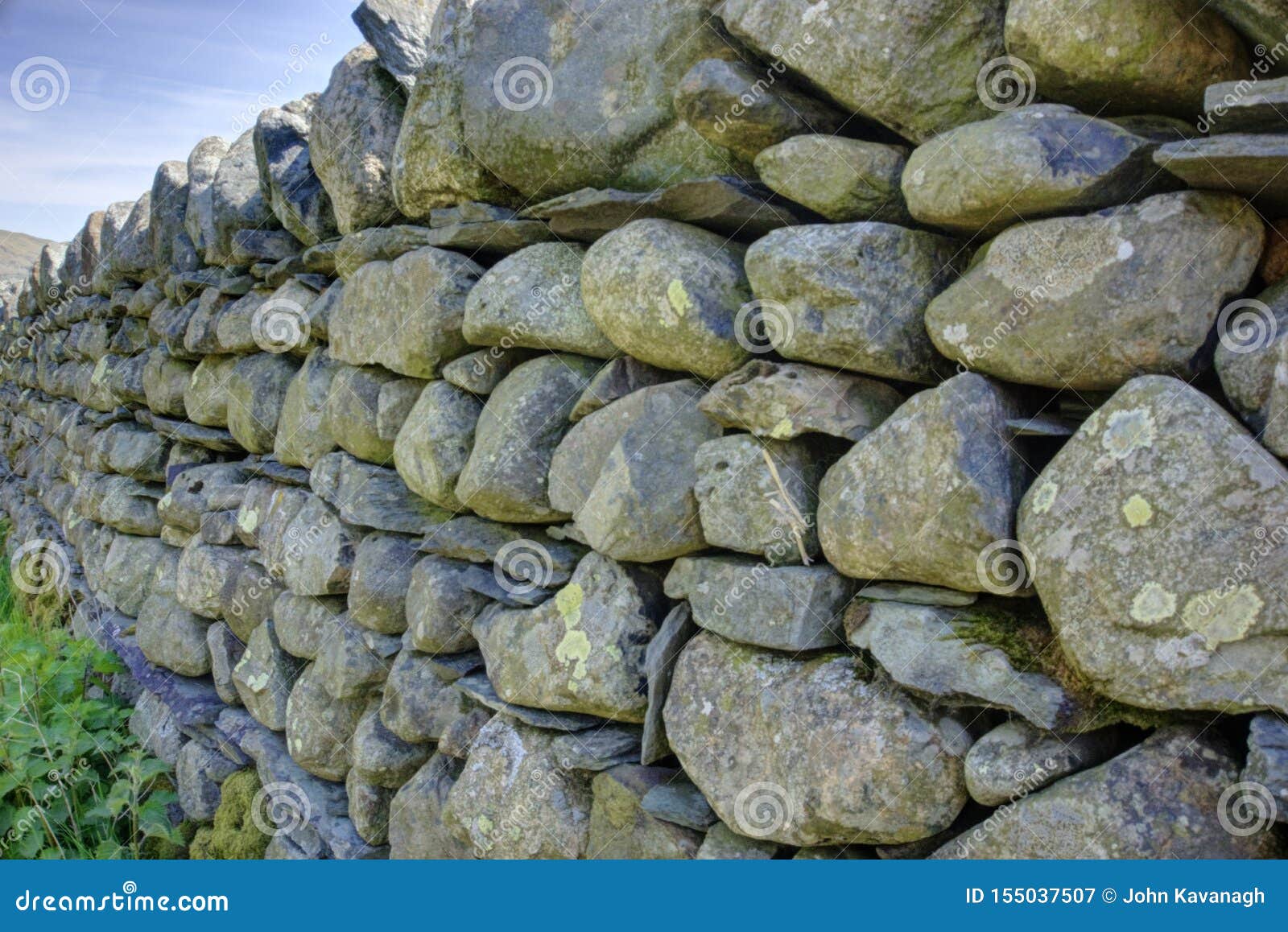 English Dry Stone Wall Construction Stock Image - Image of side, united ...