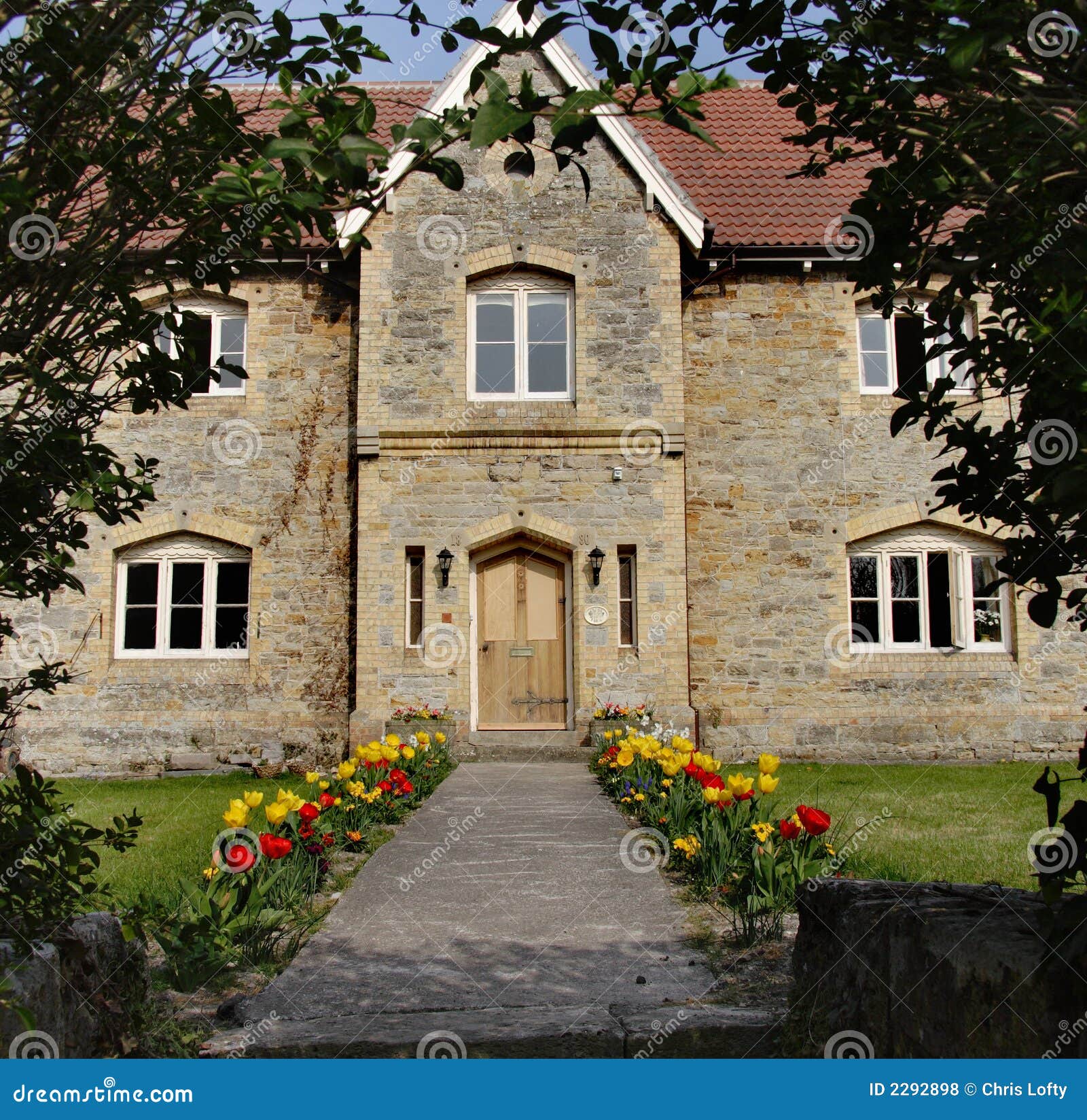 English Farmhouse stock photo. Image of dwelling, holidays - 2292898