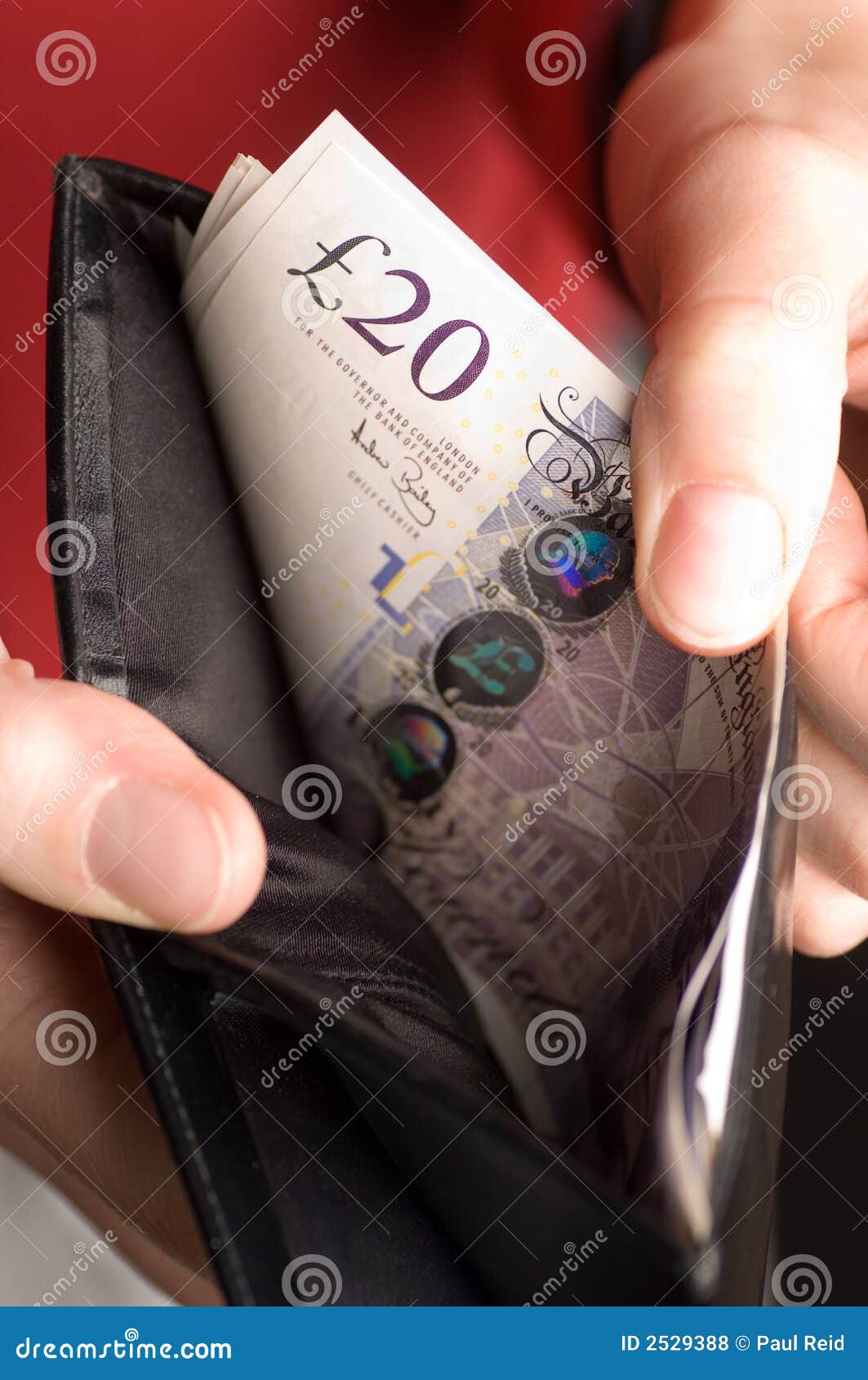 English money in a wallet editorial stock photo. Image of europe - 2529388