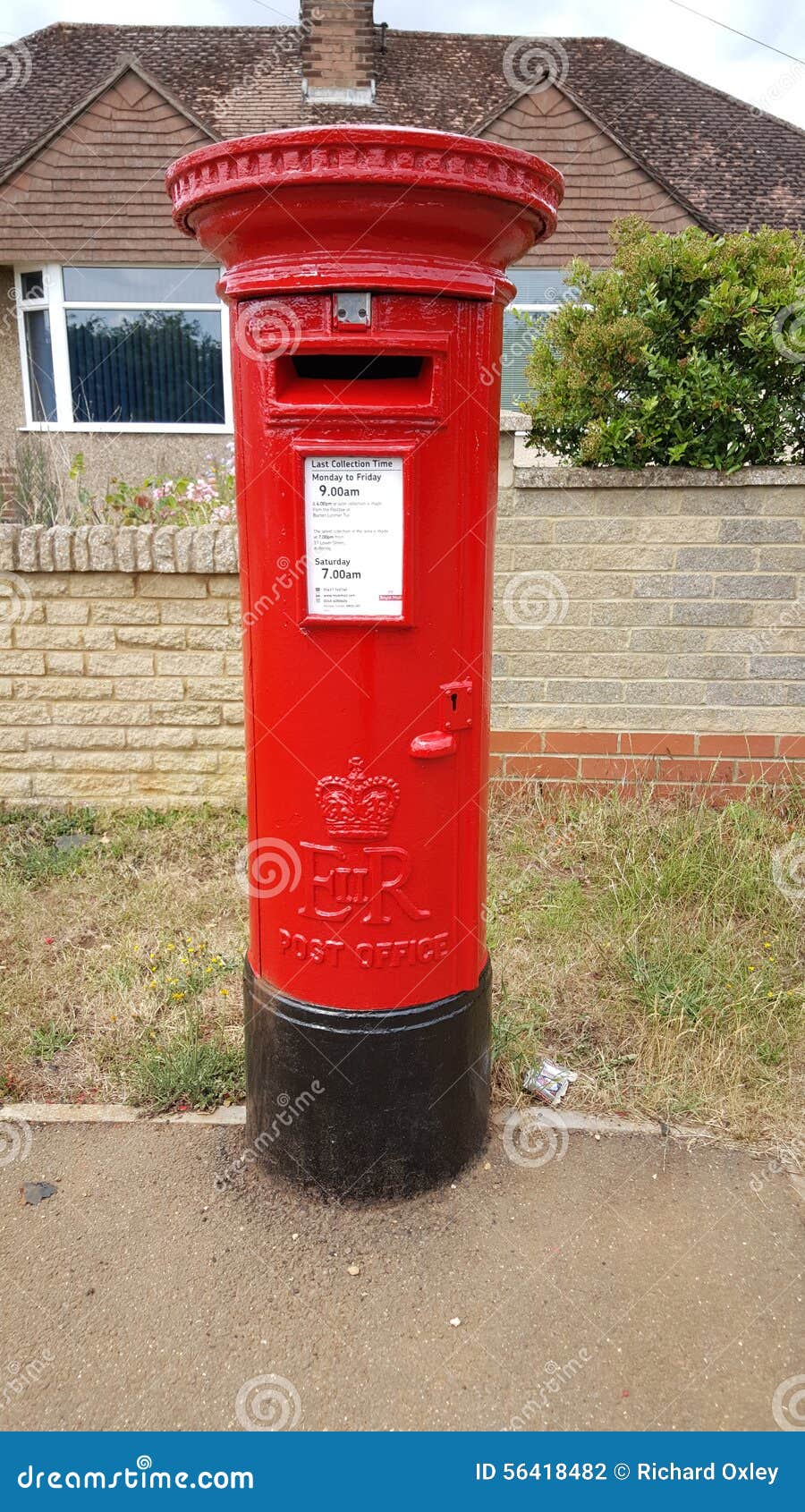 English Royal Mail Post Box Stock Photo - Image of mail, royal: 56418482
