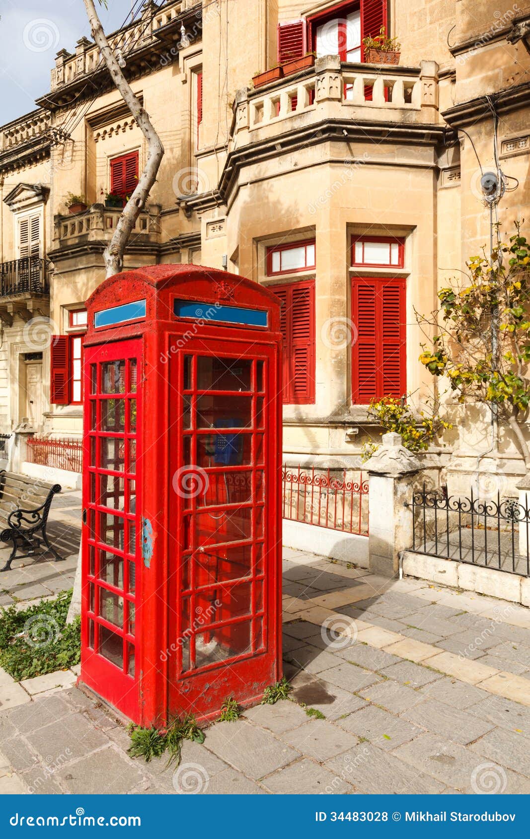 English Telephone Box on a Summer Stock Photo - Image of lights, europe ...
