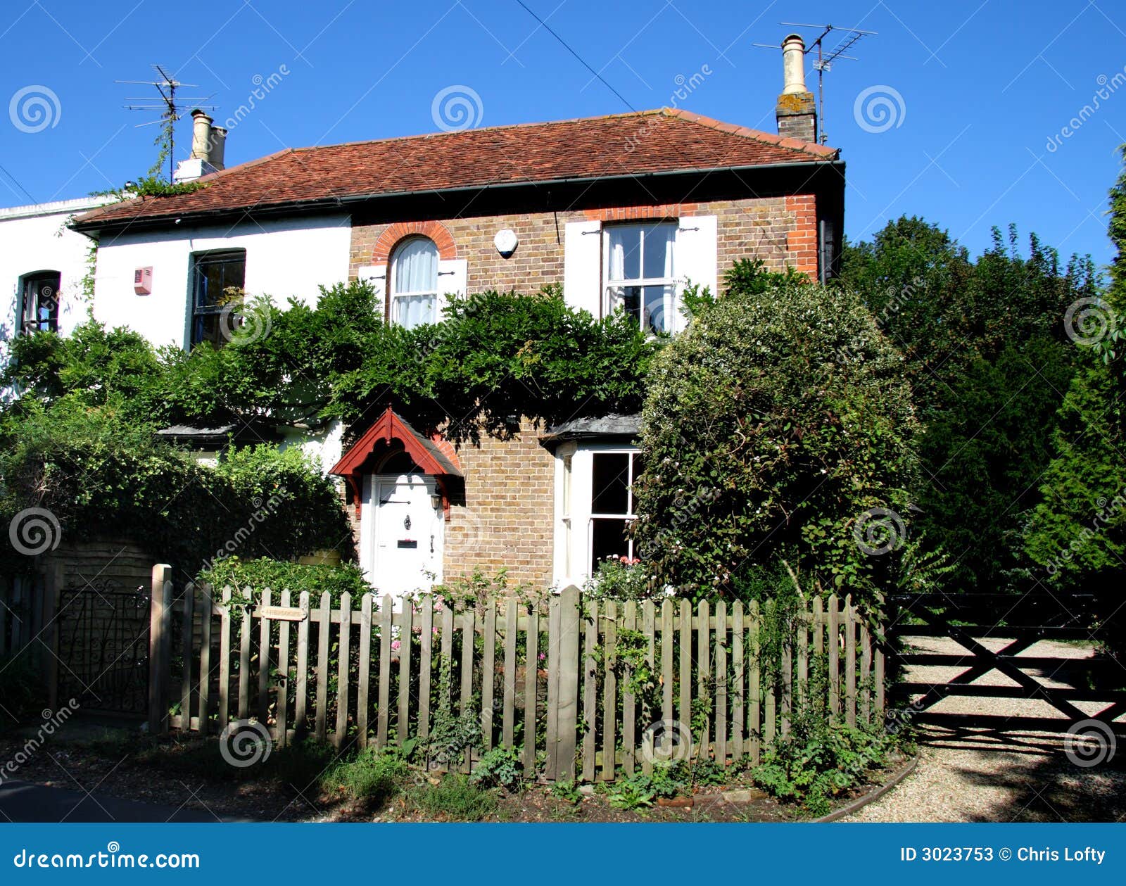 English Village Cottage stock image. Image of rural, cottage - 3023753