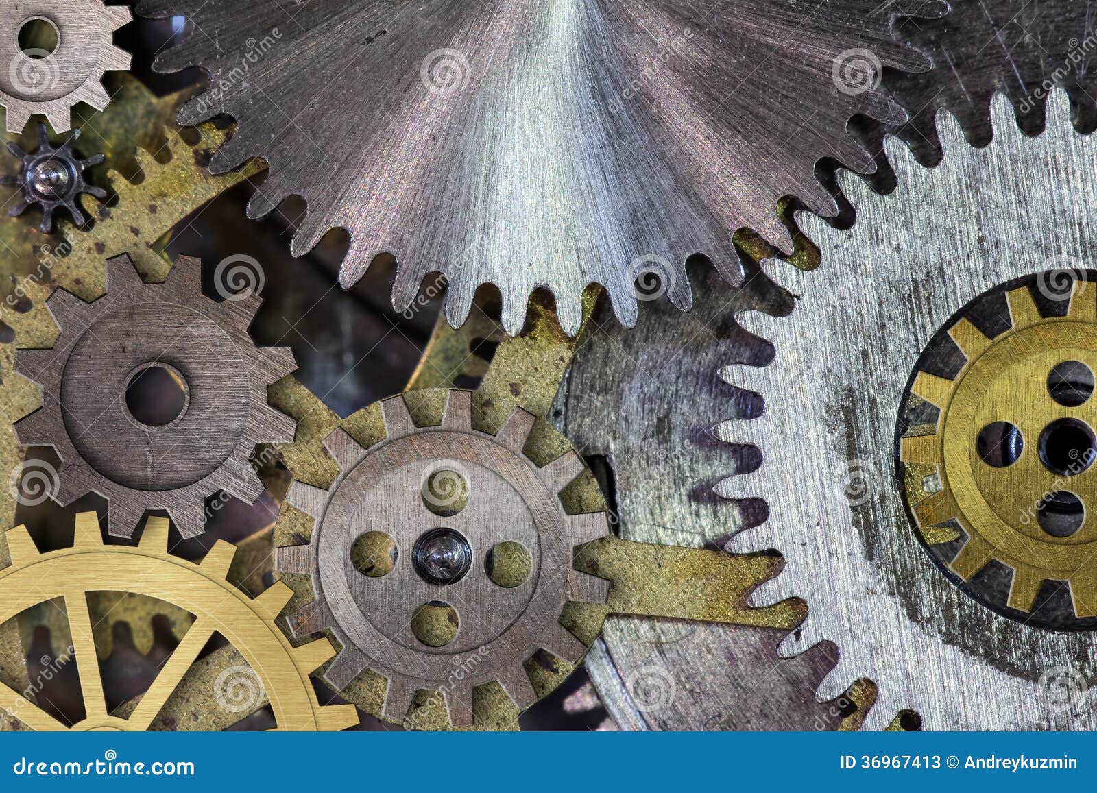 Engranajes Y Dientes Del Mechism Del Reloj Imagen de archivo - Imagen ...