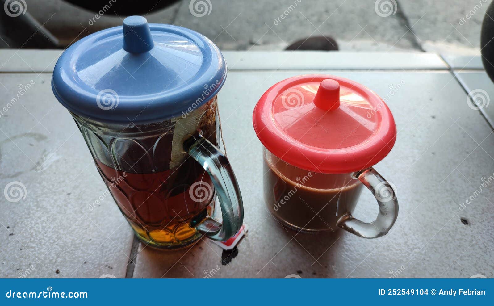 Hot Tea and Coffee on the Breaktime Stock Photo - Image of break ...